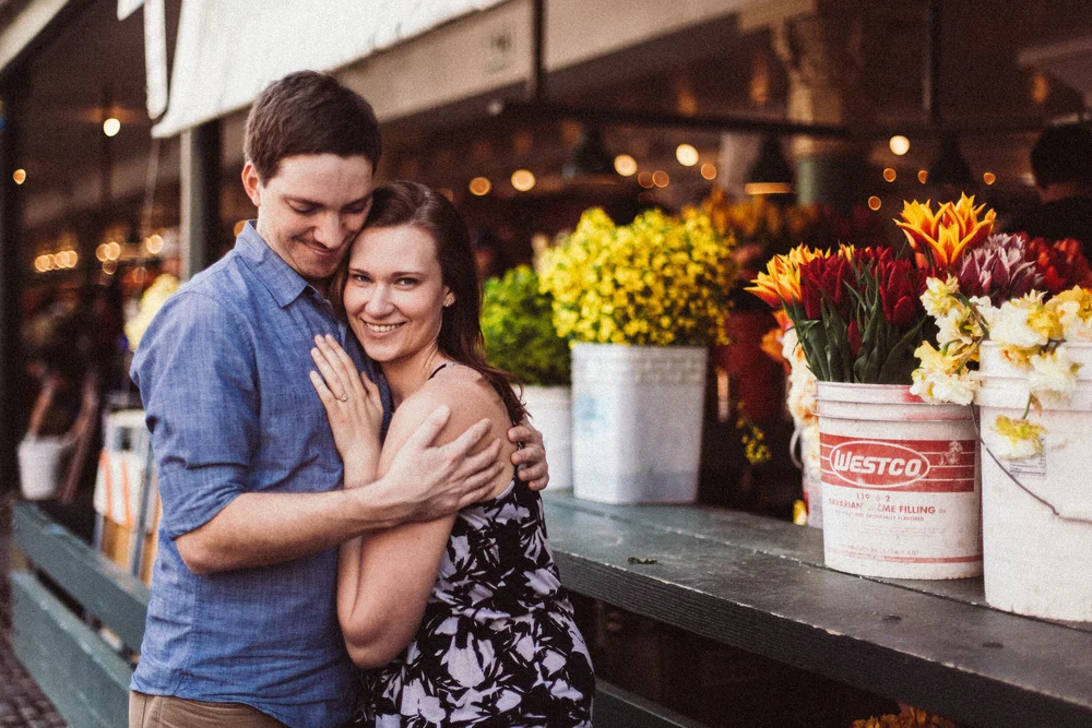 pike place market engagmenet x cassandra + joe — Jessica Whitaker