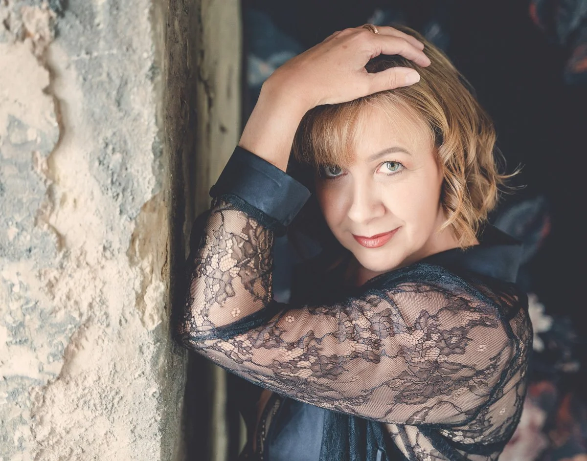 Boudoir Gallery — Foxlow Photography