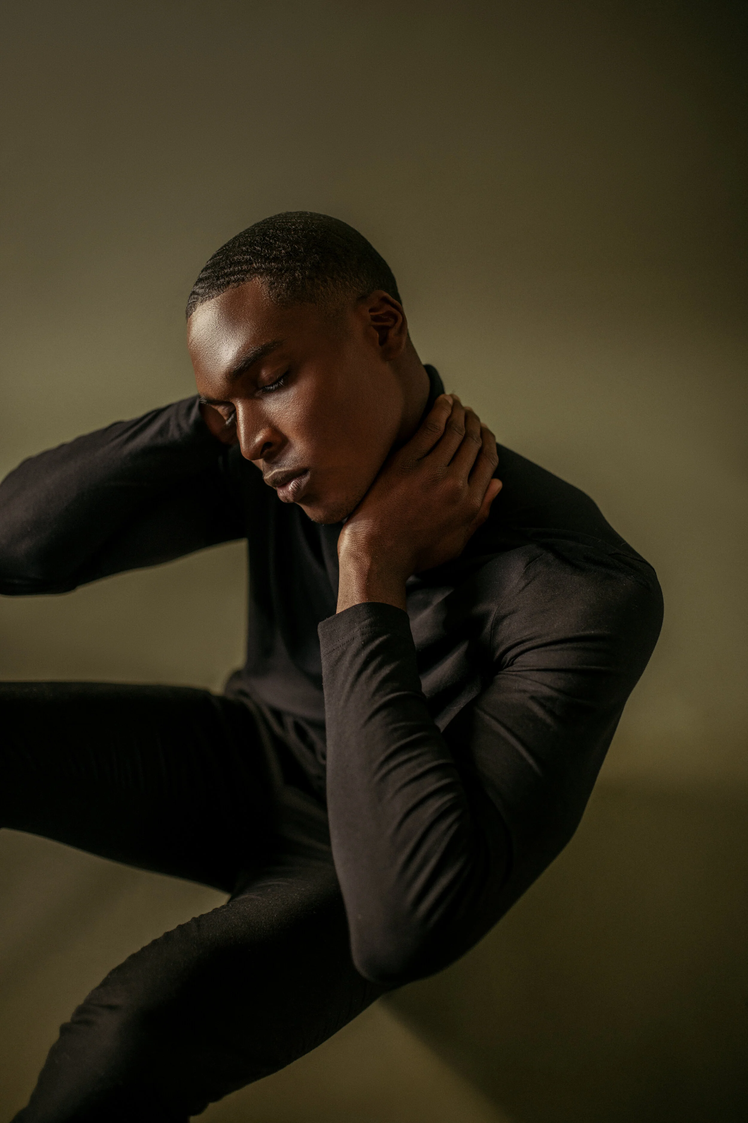 Desmondo — BLAIR J MEADOWS