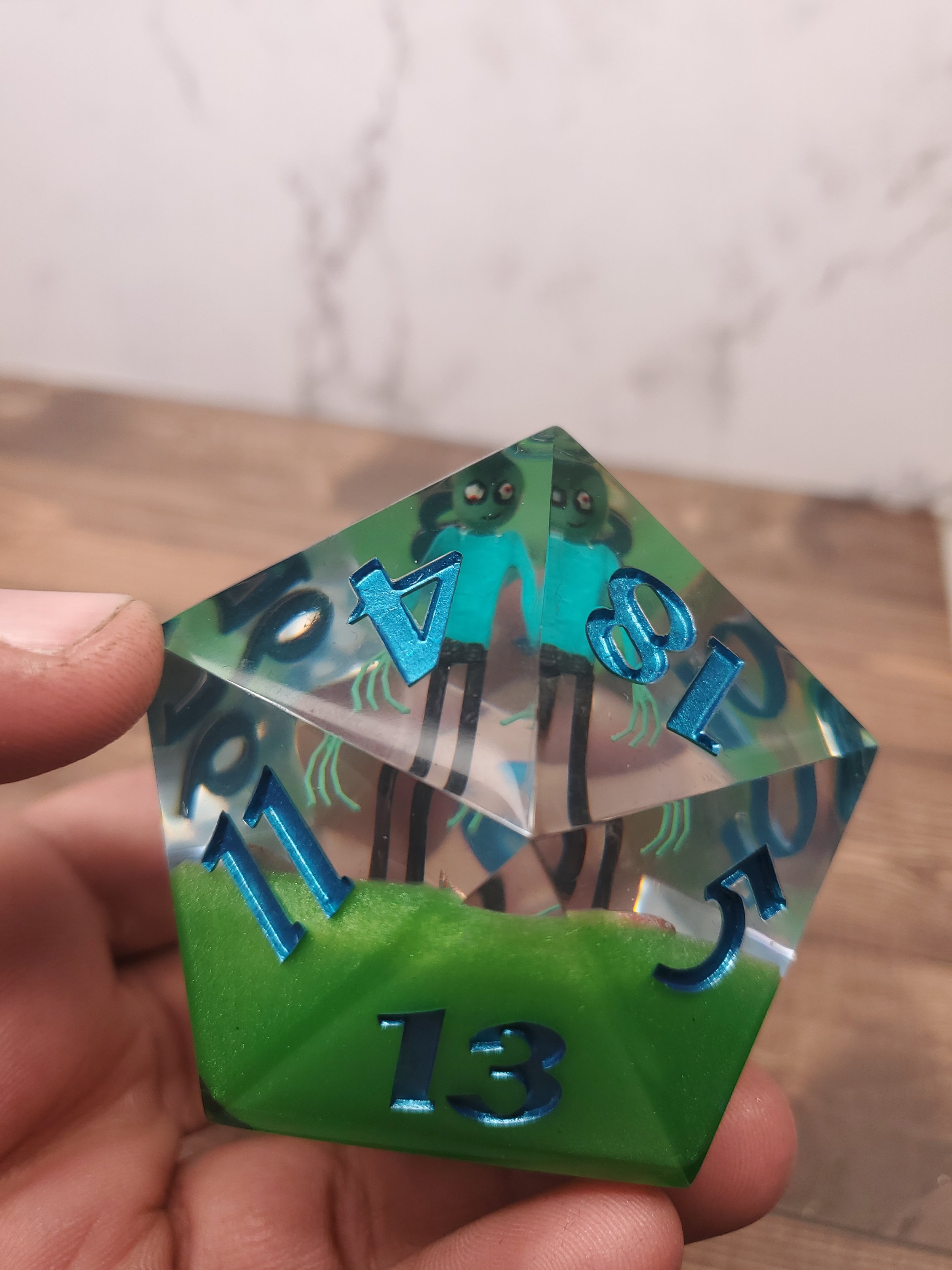 Store 1 — Smoking Glue Guns