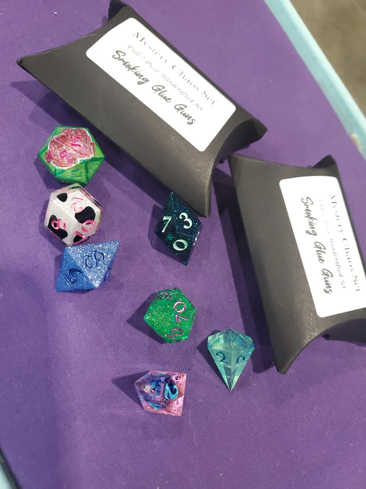 Store 1 — Smoking Glue Guns