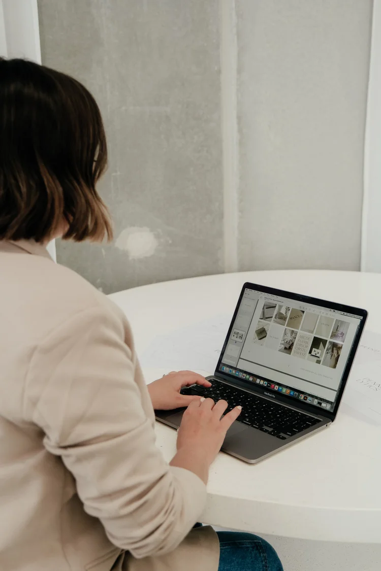 ELLCÉE CREATIVE