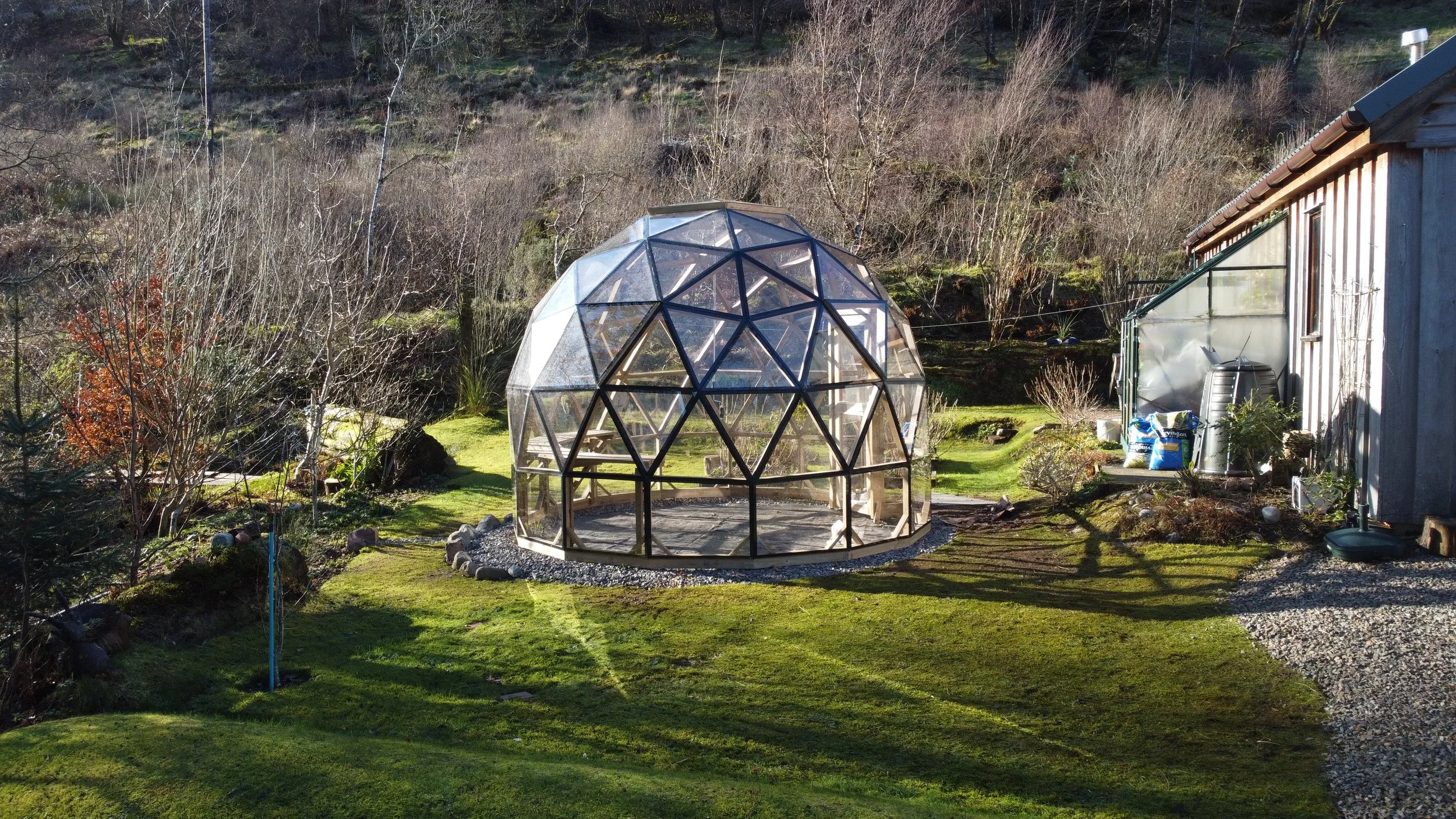 Portfolio of Snowdon Domes Geodesic Greenhouses, Garden Rooms and ...