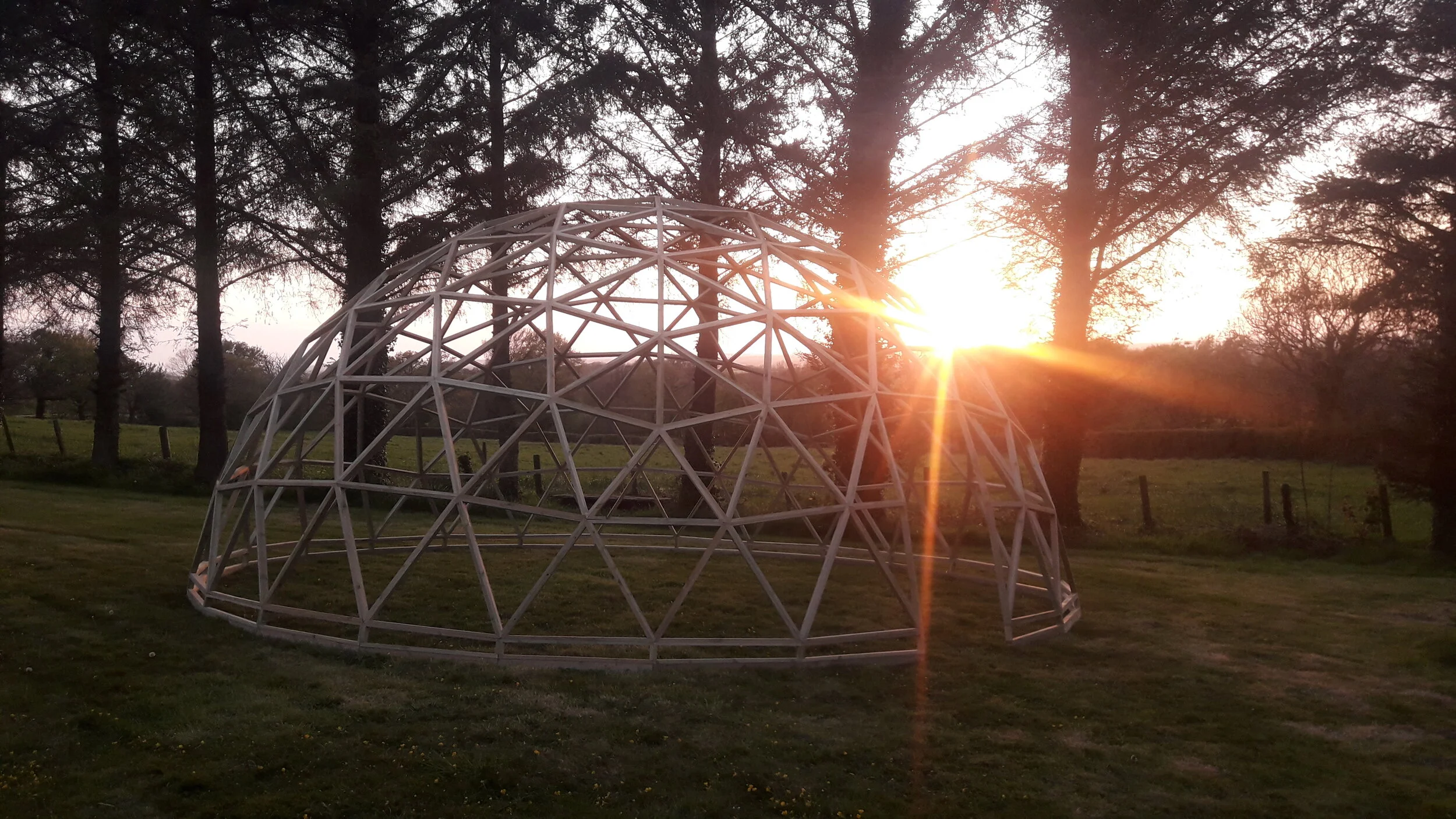 5v 8m Diameter Geodesic Dome — Snowdon Domes