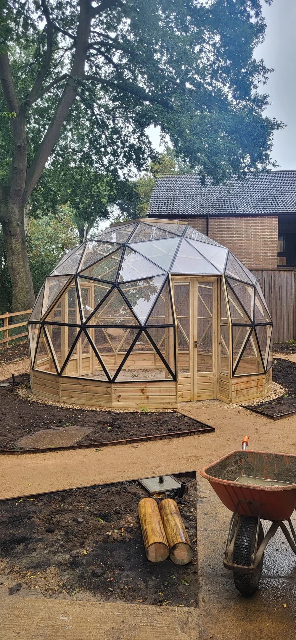 Therapy Garden Dome - 4.7m diameter geodesic dome — Snowdon Domes