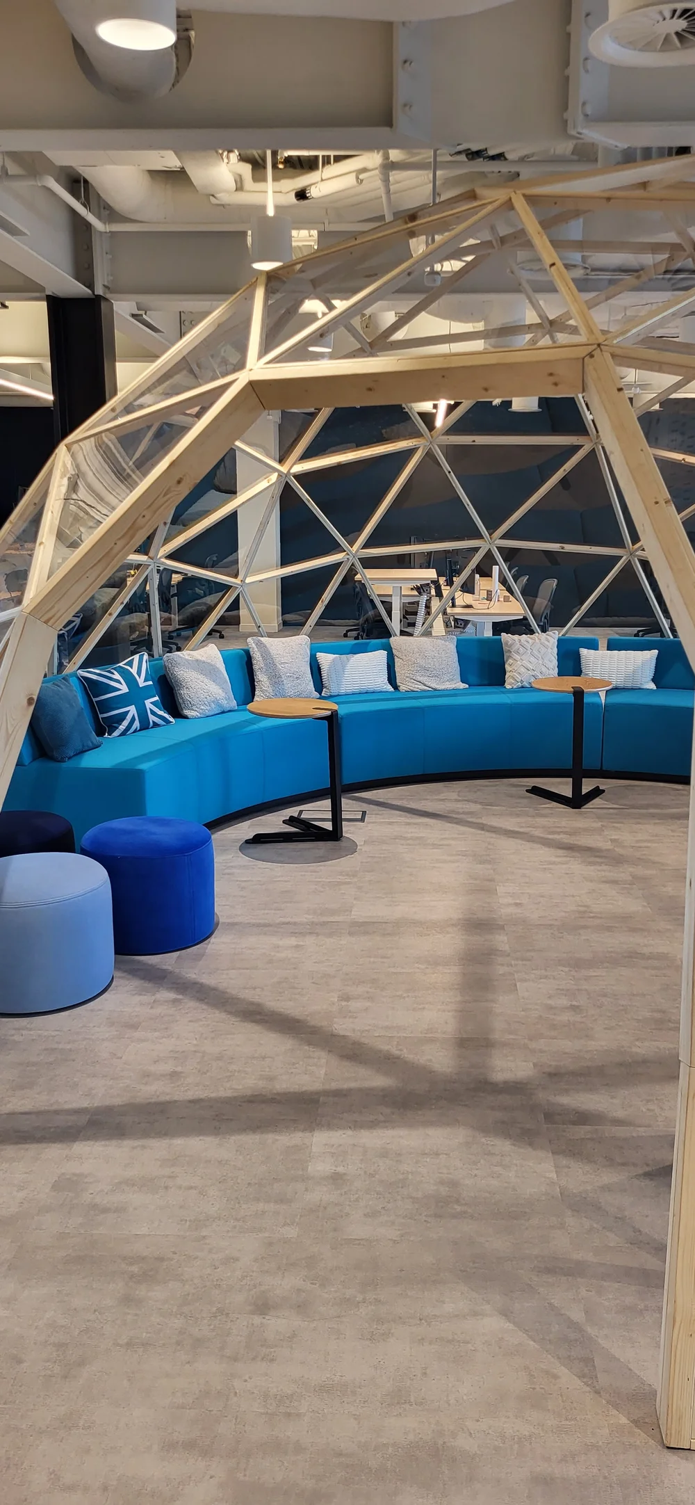 Snowflake Office Dome — Snowdon Domes