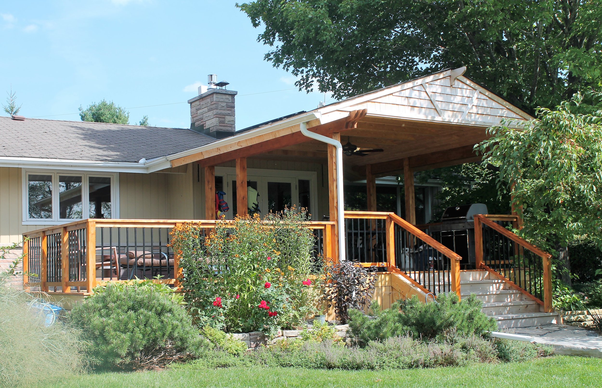 Custom Cedar & Composite Decks | Lanark Cedar – Ottawa & Eastern ...