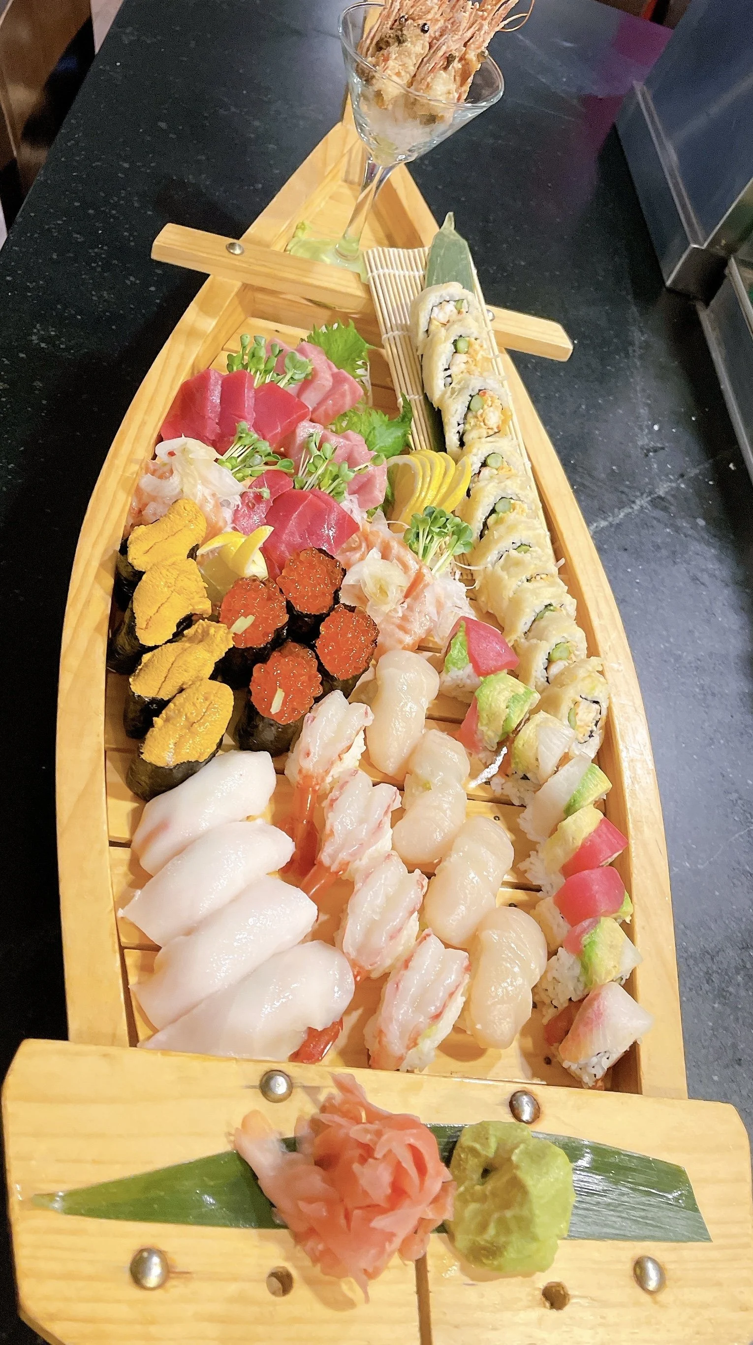 Sakura Restaurant & Bar