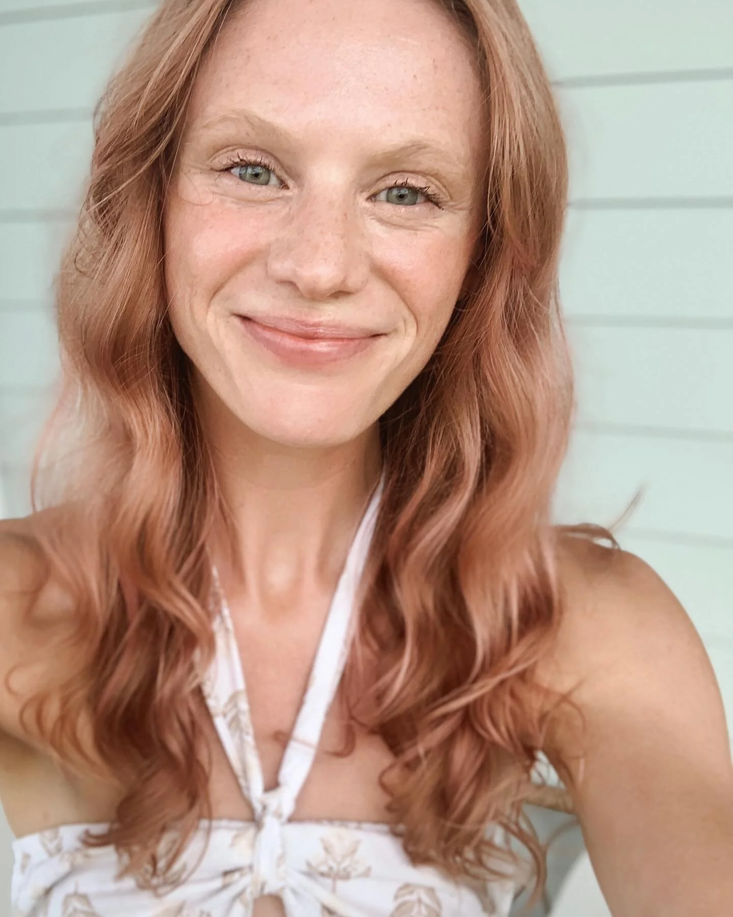 Leah Vanderveldt | tarot reader & breathwork guide