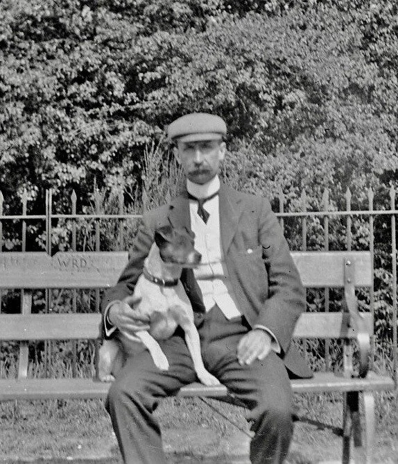 The Legend — Billy & Pete's