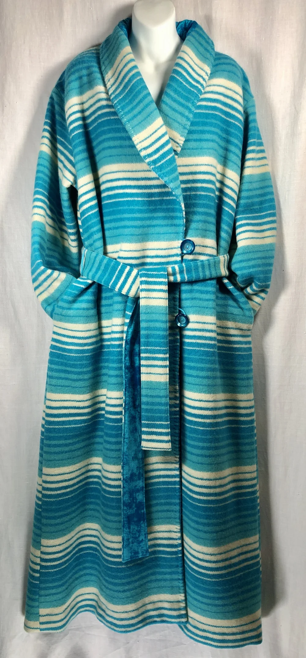 Handmade robes and dressing gowns — Robeology