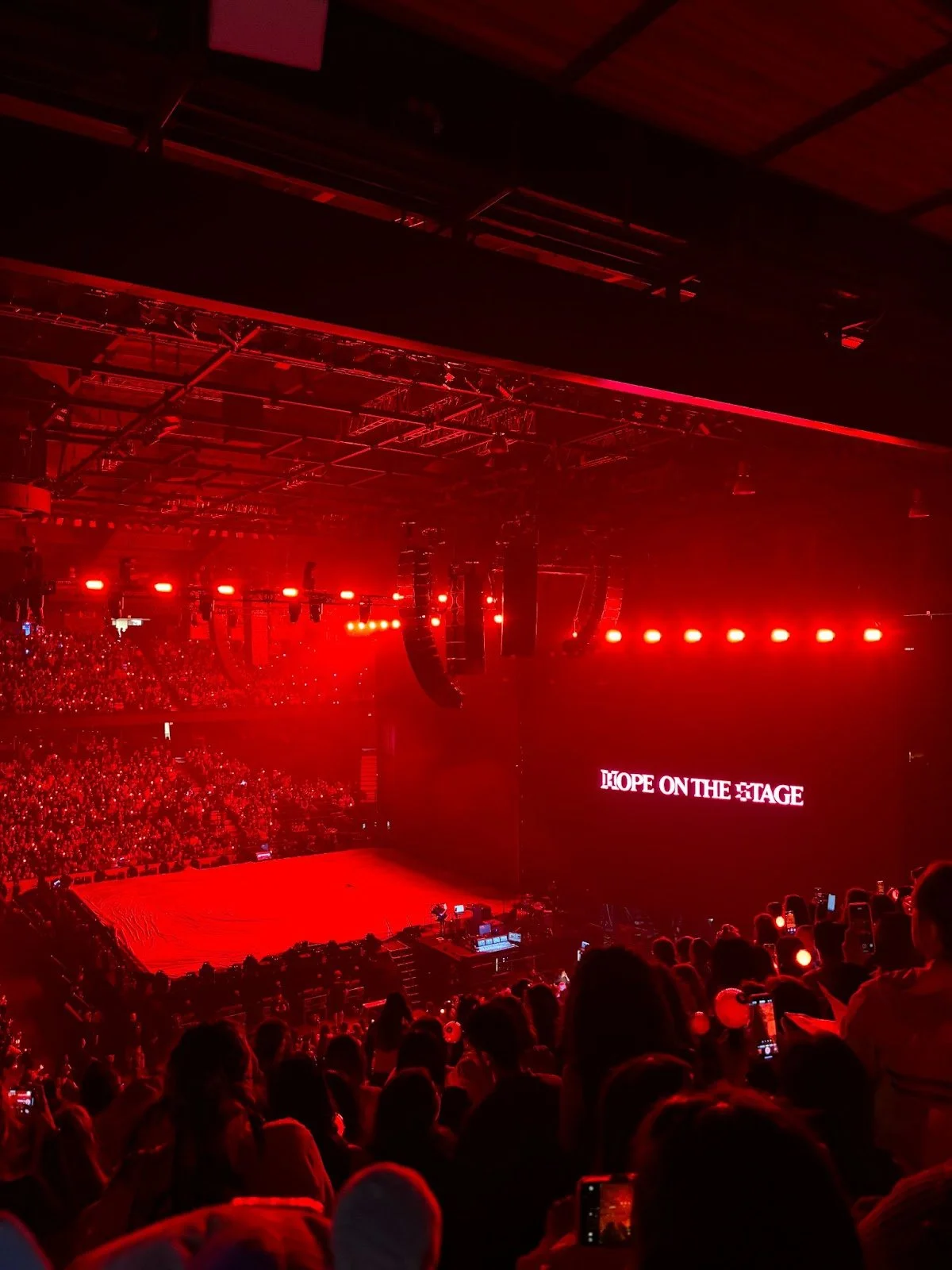 Hope on the stage tour | Portugalessence.com