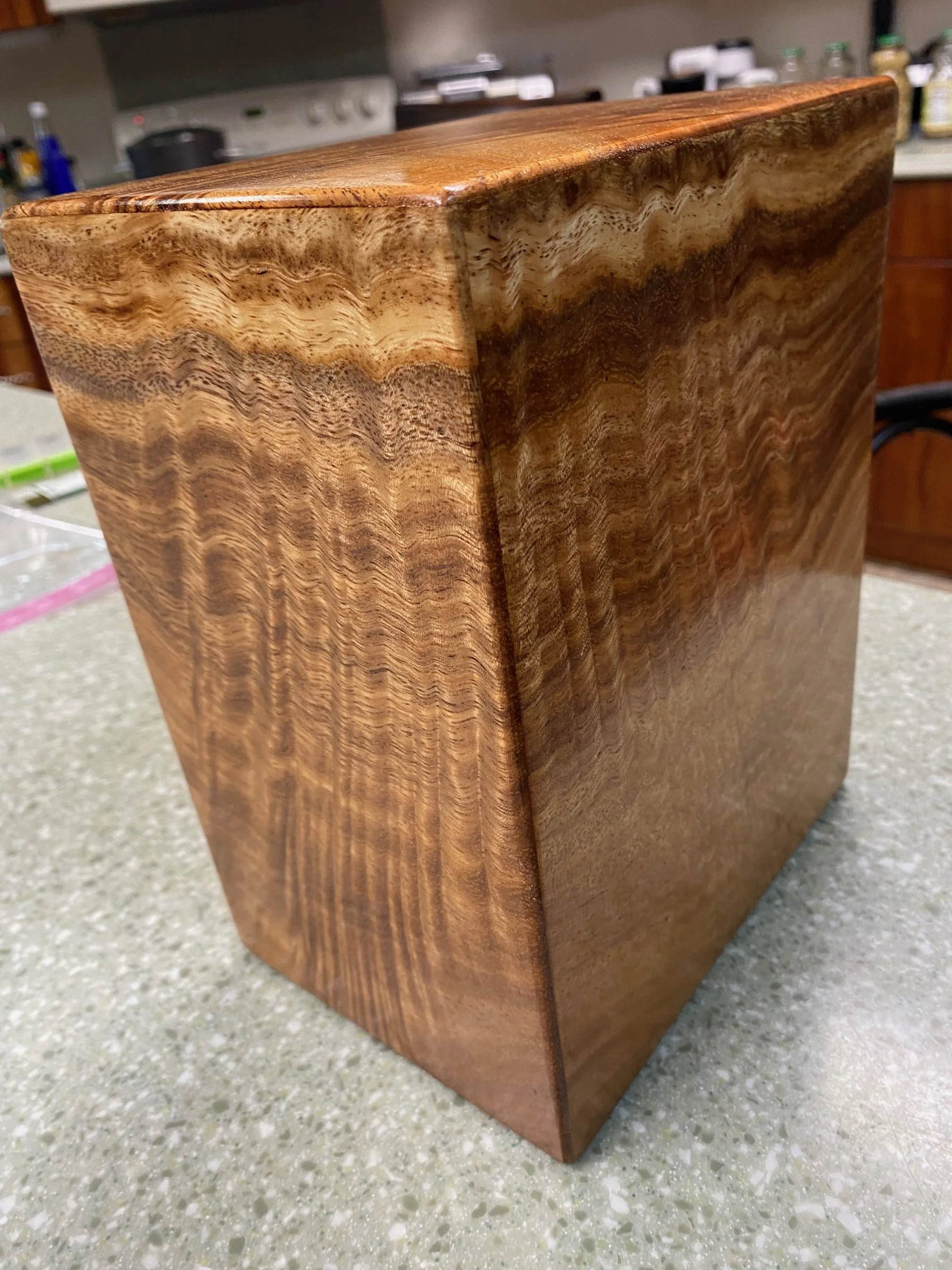 Wood Urns — RK Woods Crafted in Hawaii