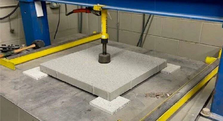 Pedestal-Set Paving Slab Testing | ICPI