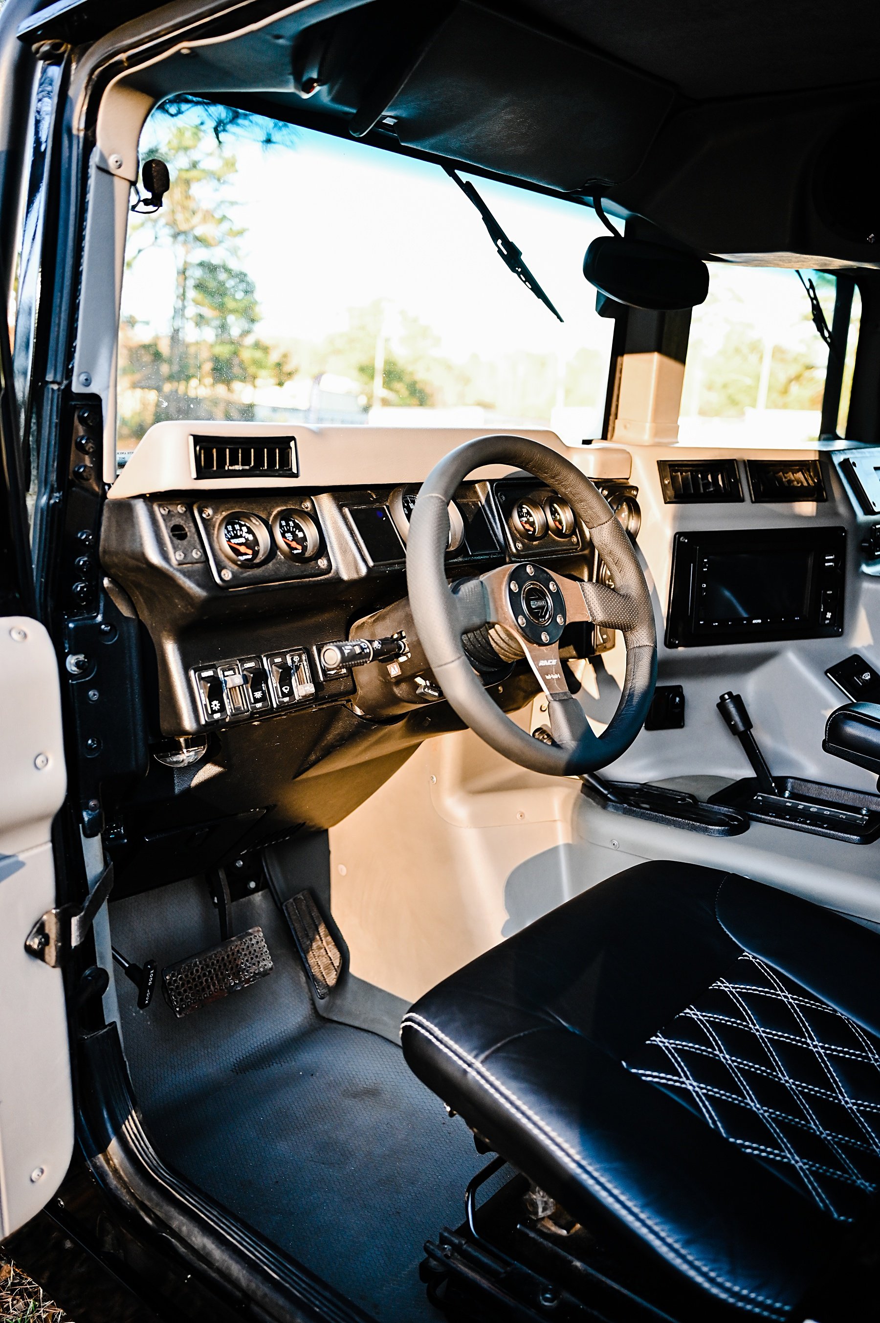 Military Hummer H1 Interior
