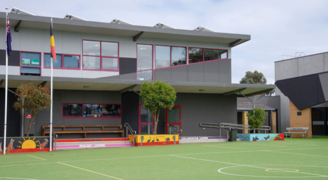 St Oliver Plunkett - Pascoe Vale Primary School