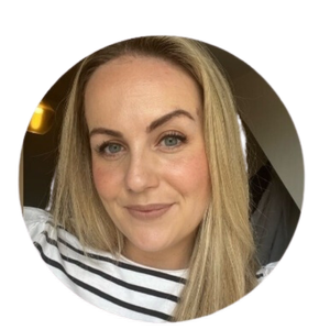 Lisa Galley - The School Run Mum