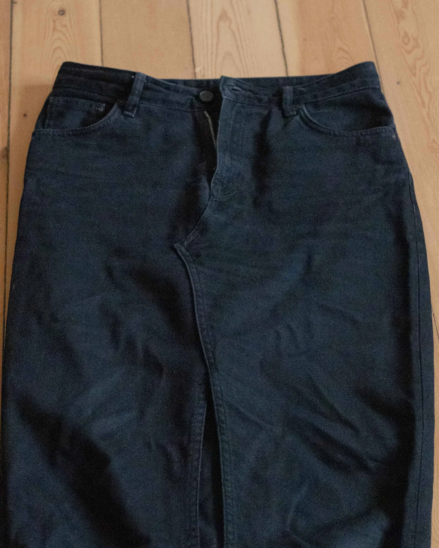 How to sew a maxi denim skirt from a pair of jeans — Alejandra Cerda Ojensa