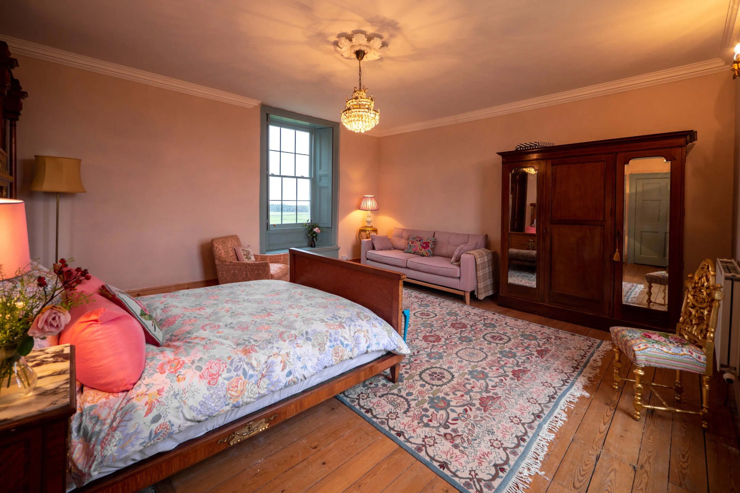 Country House Accommodation for Large Groups ca. 50 guests — Sawcliffe ...