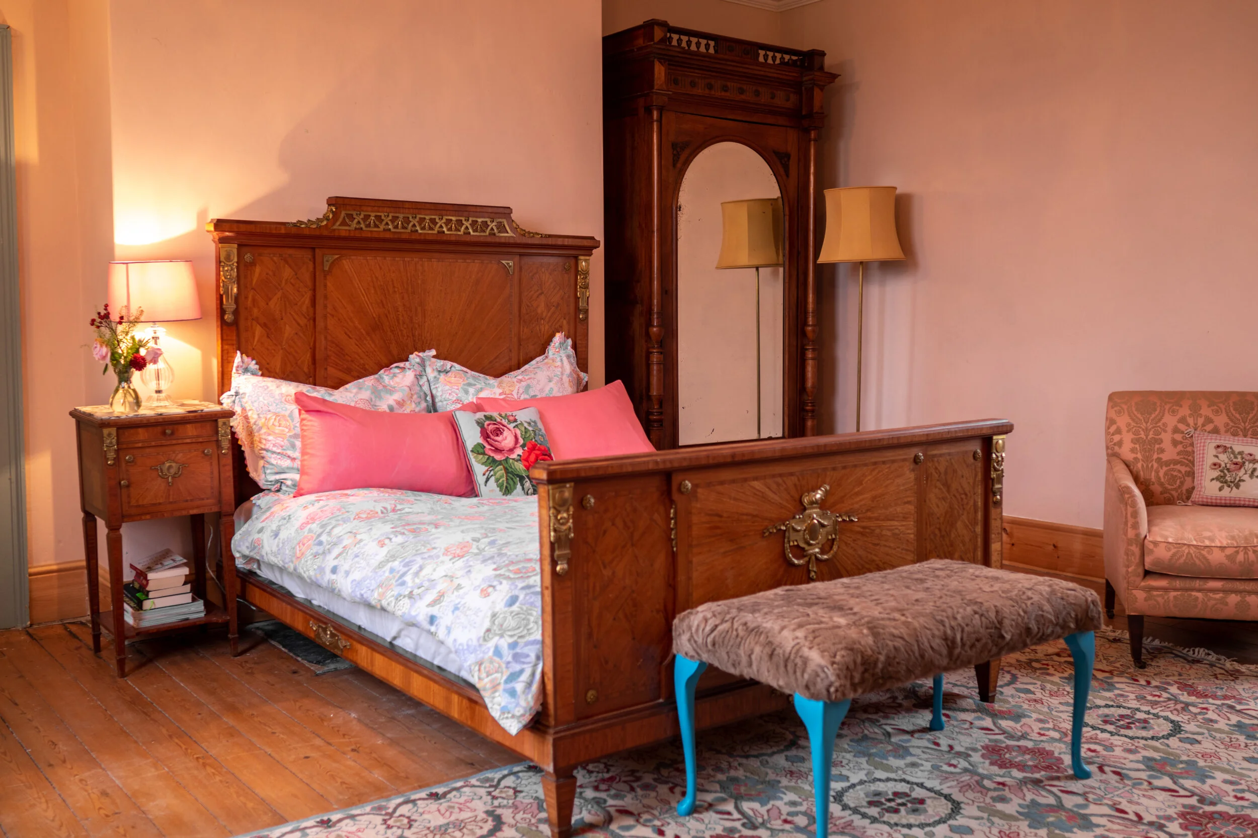 Country House Accommodation for Large Groups ca. 50 guests — Sawcliffe ...