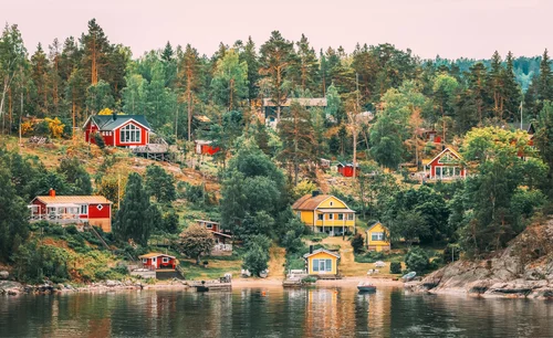 What Is A Guest House? [Traveler's Guide, FAQ] - TRVLGUIDES [Learn How ...