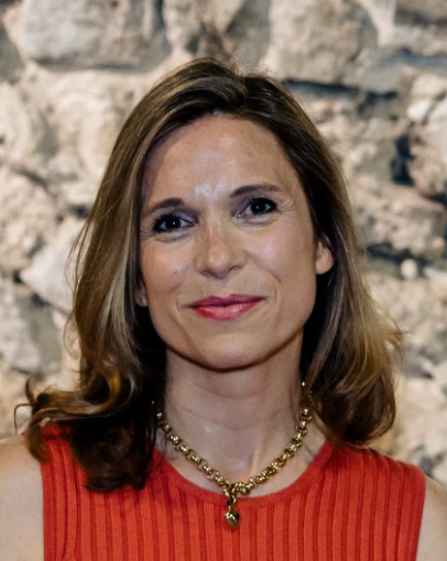 Joanna Hughes — O Shaped