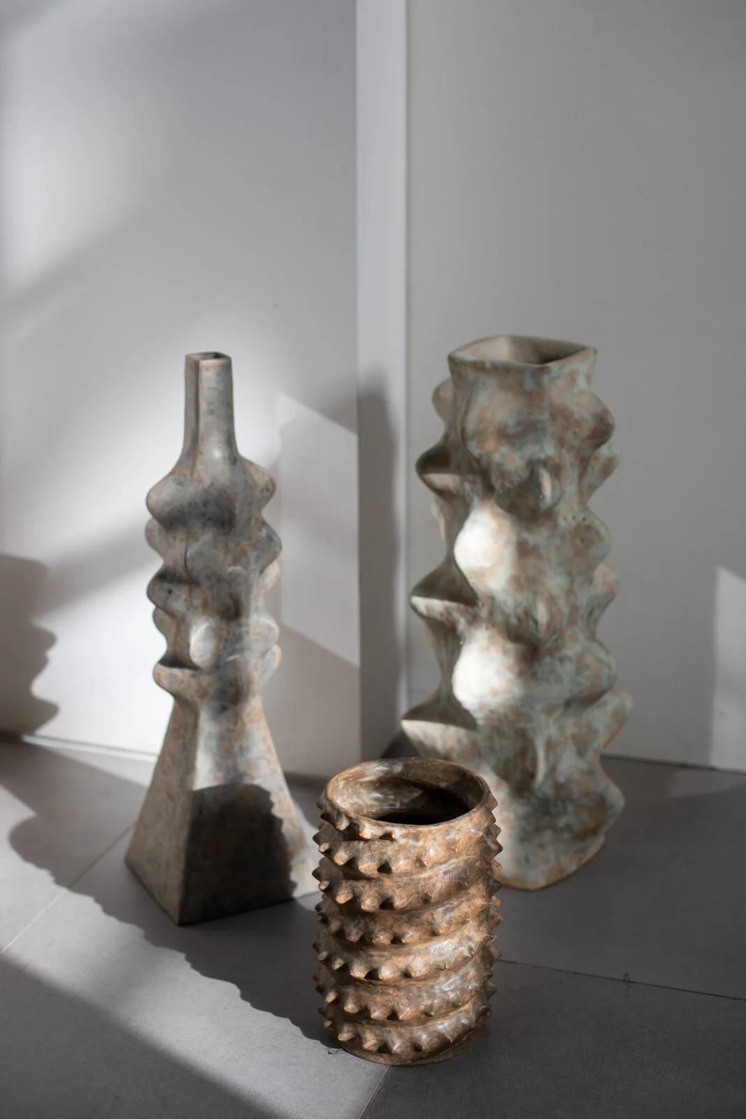 Blue Tall Curved Sculpture with Kintsugi by Chinoko Sakamoto — | Flow ...