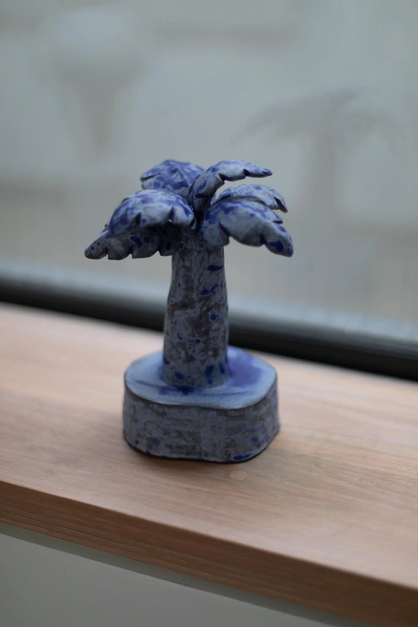 Blue Tall Curved Sculpture with Kintsugi by Chinoko Sakamoto — | Flow ...