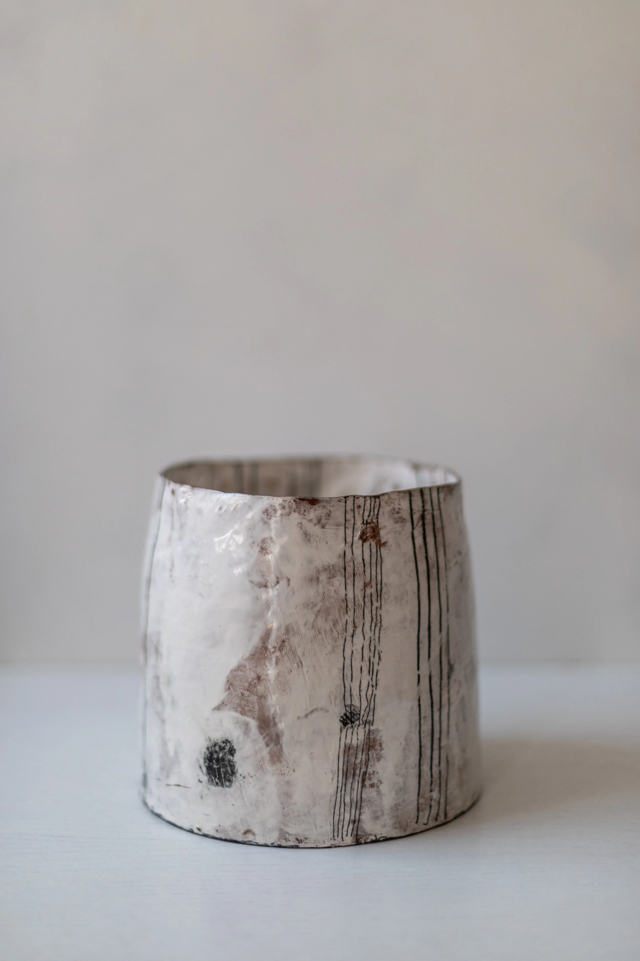 Maria Kristofersson Low Lines Large Cylinder — | Flow Gallery