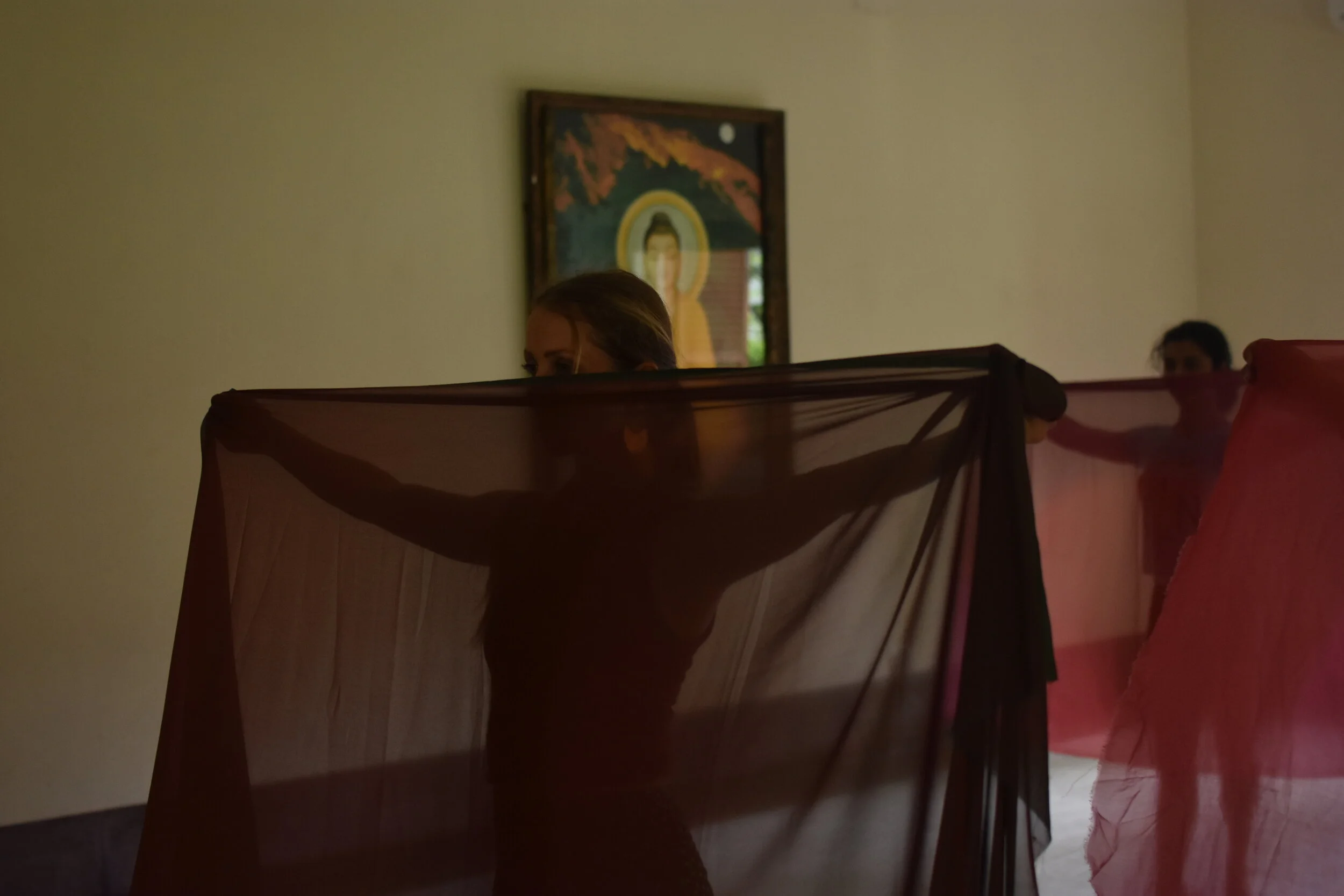 Contact — Laura Kenyon