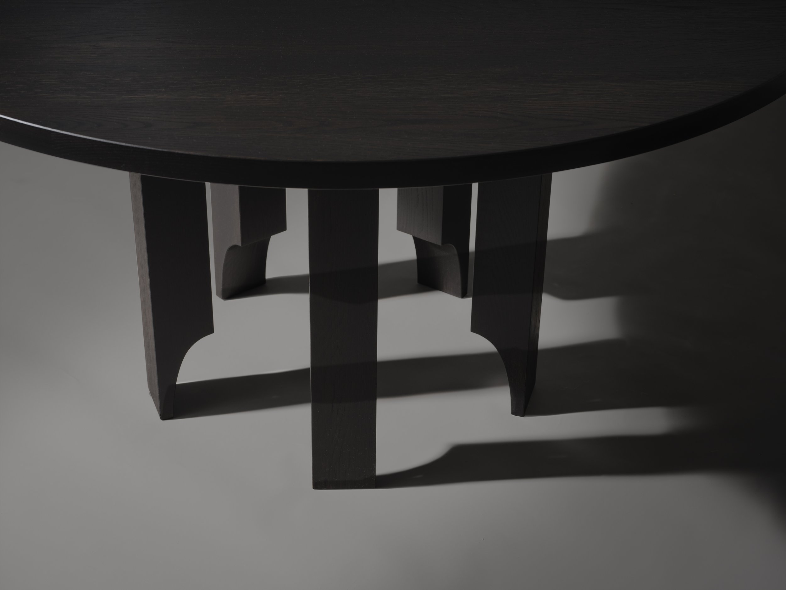 Solid wooden Acer dining table design — Mokko Amsterdam
