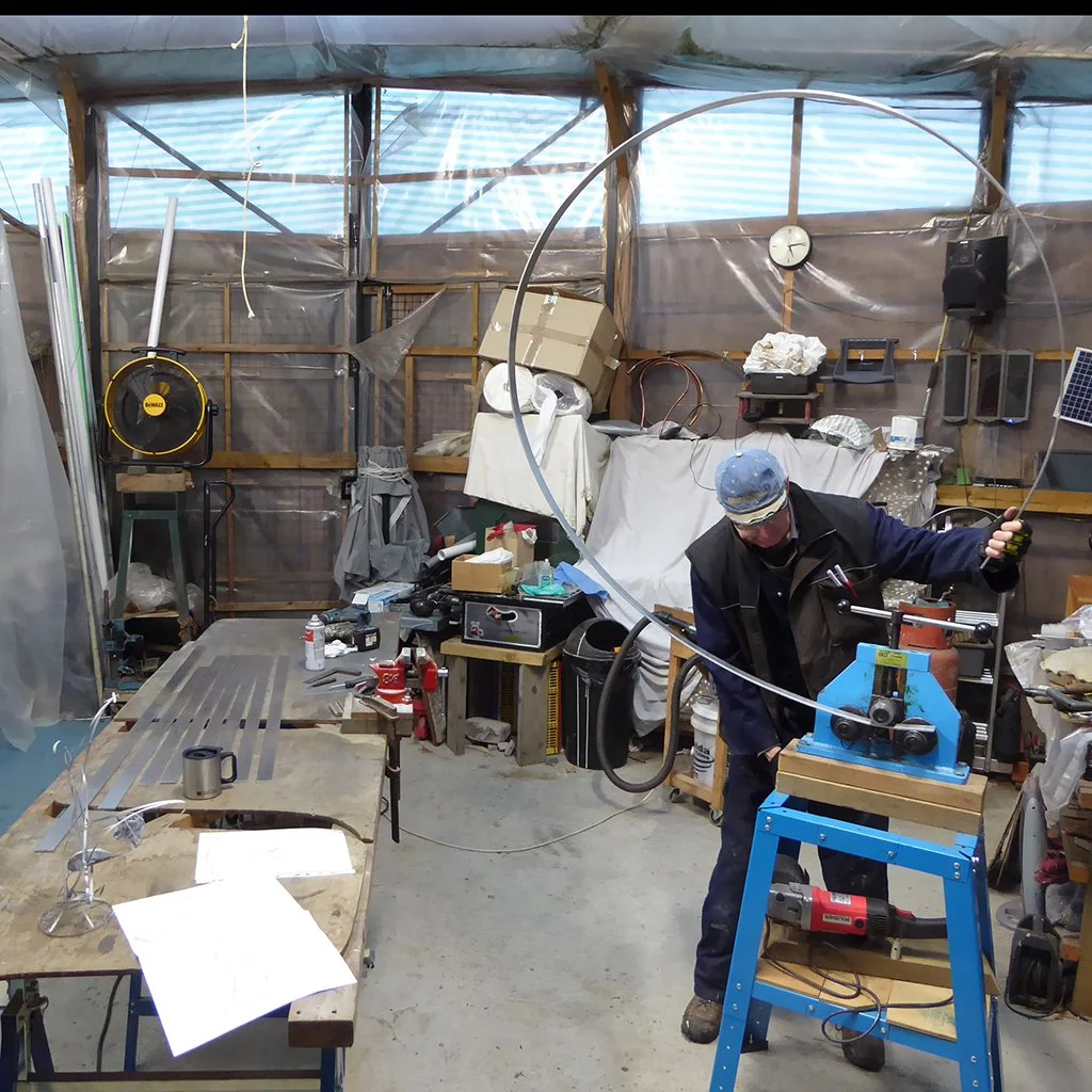 SPITFIRE FRAGMENTS INSPIRE NEW SCULPTURE — Scene Stirling