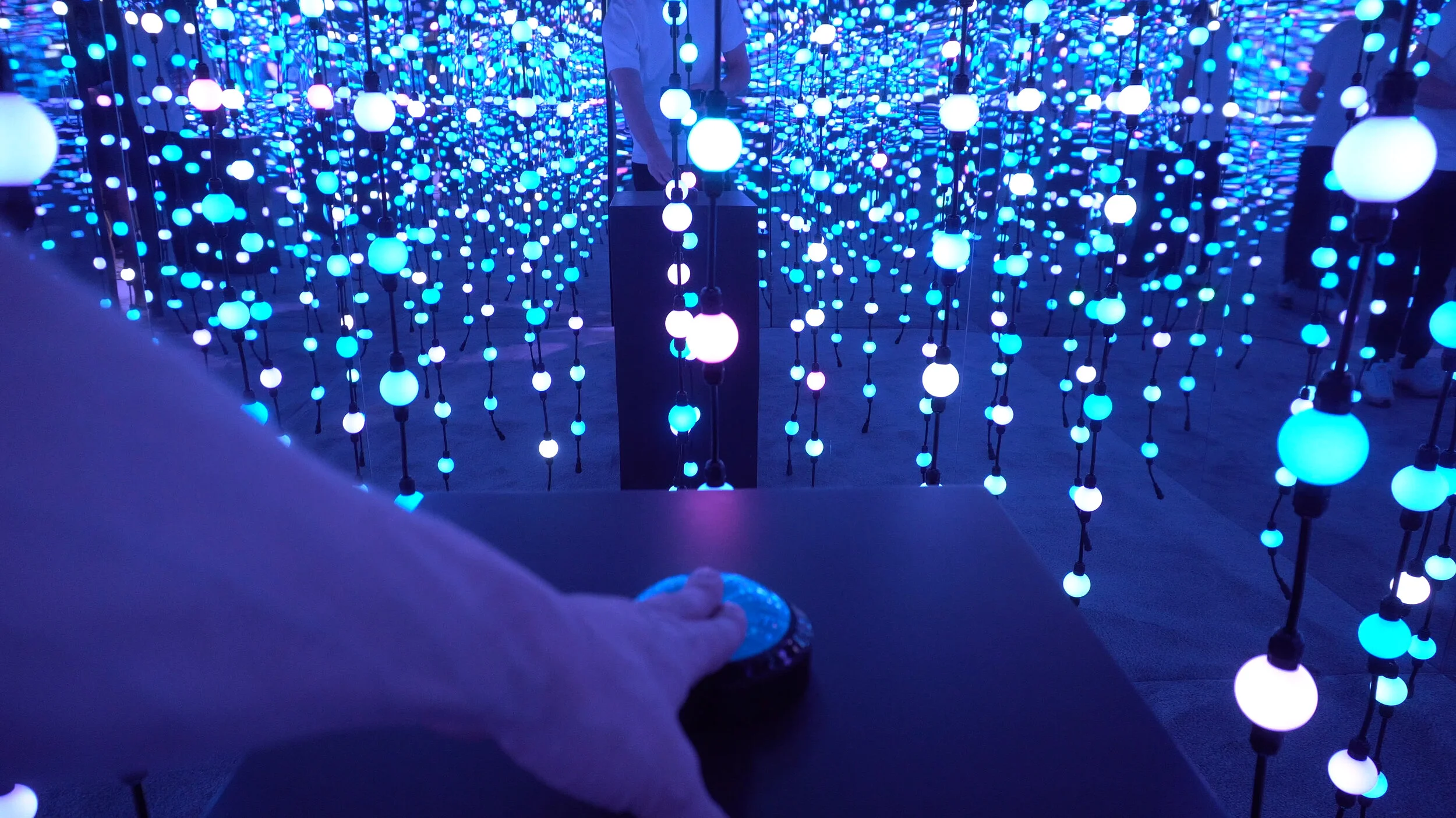 Dell EMC Infinity Room — House Of Sorcery