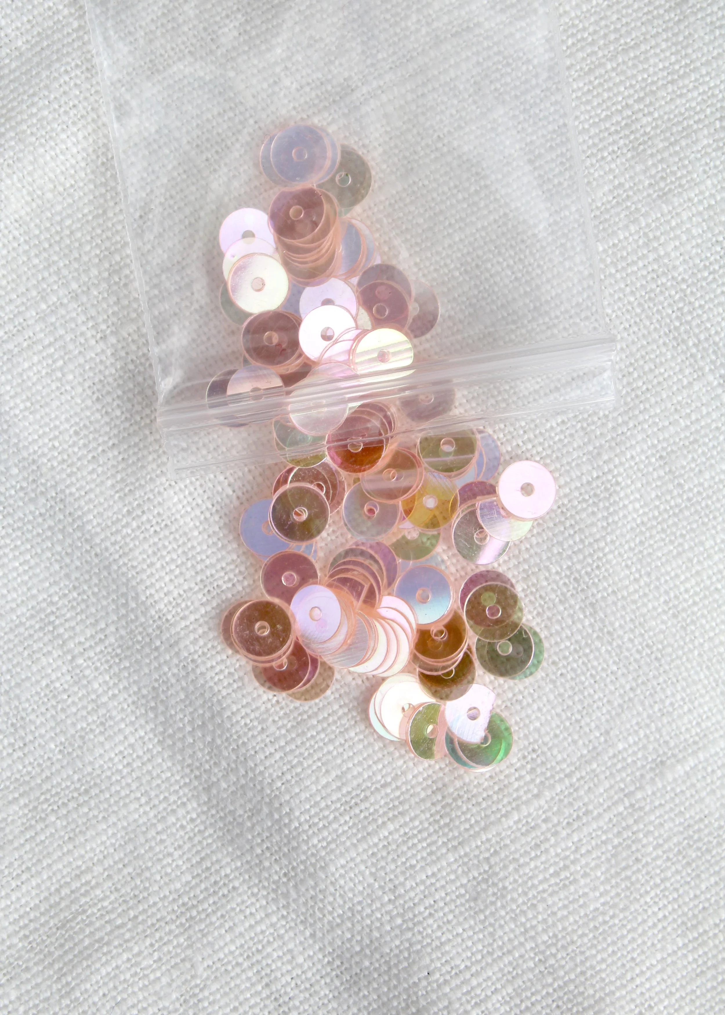 3mm Lilac Iridescent sequins — imogen melissa