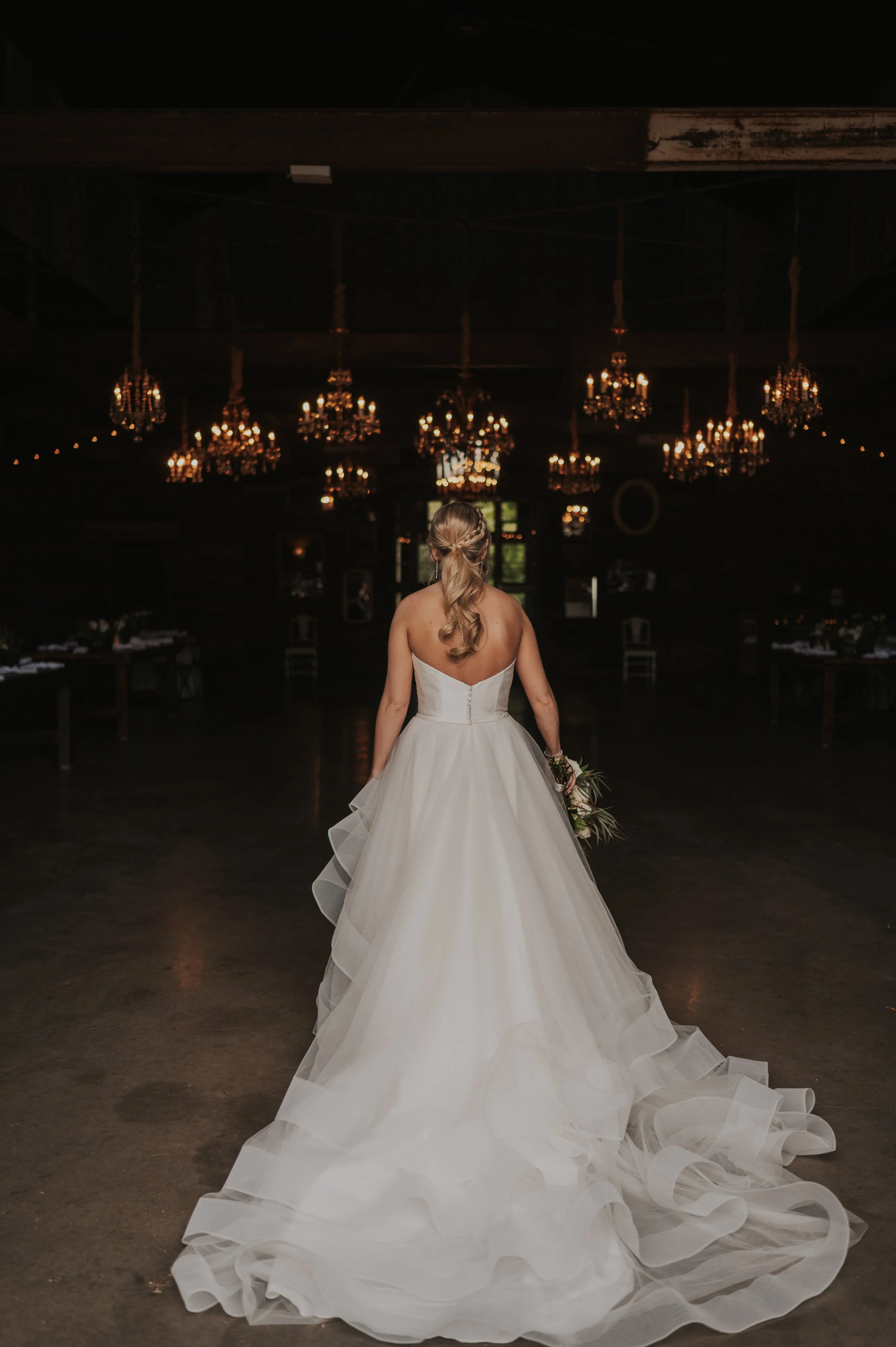 West Texas Ranch Wedding Full of Western Love and Design | Mr. and Mrs ...