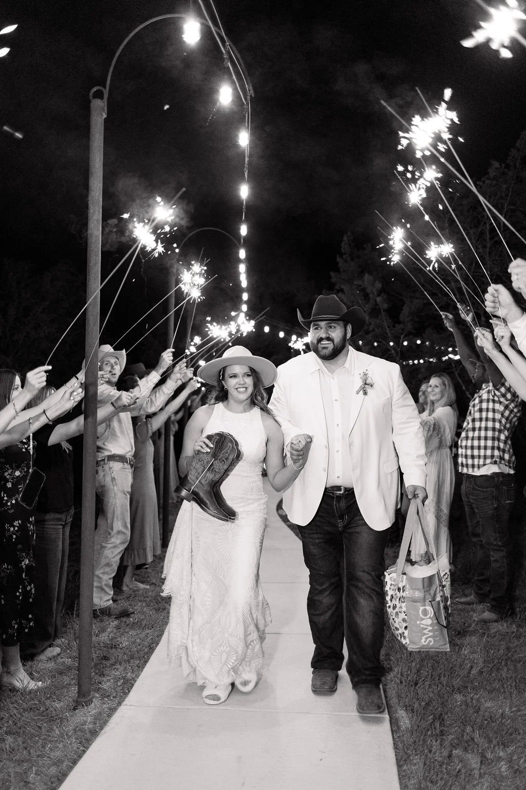 4 Hour Wedding Reception - The Secret to a Fun Wedding Reception — The ...