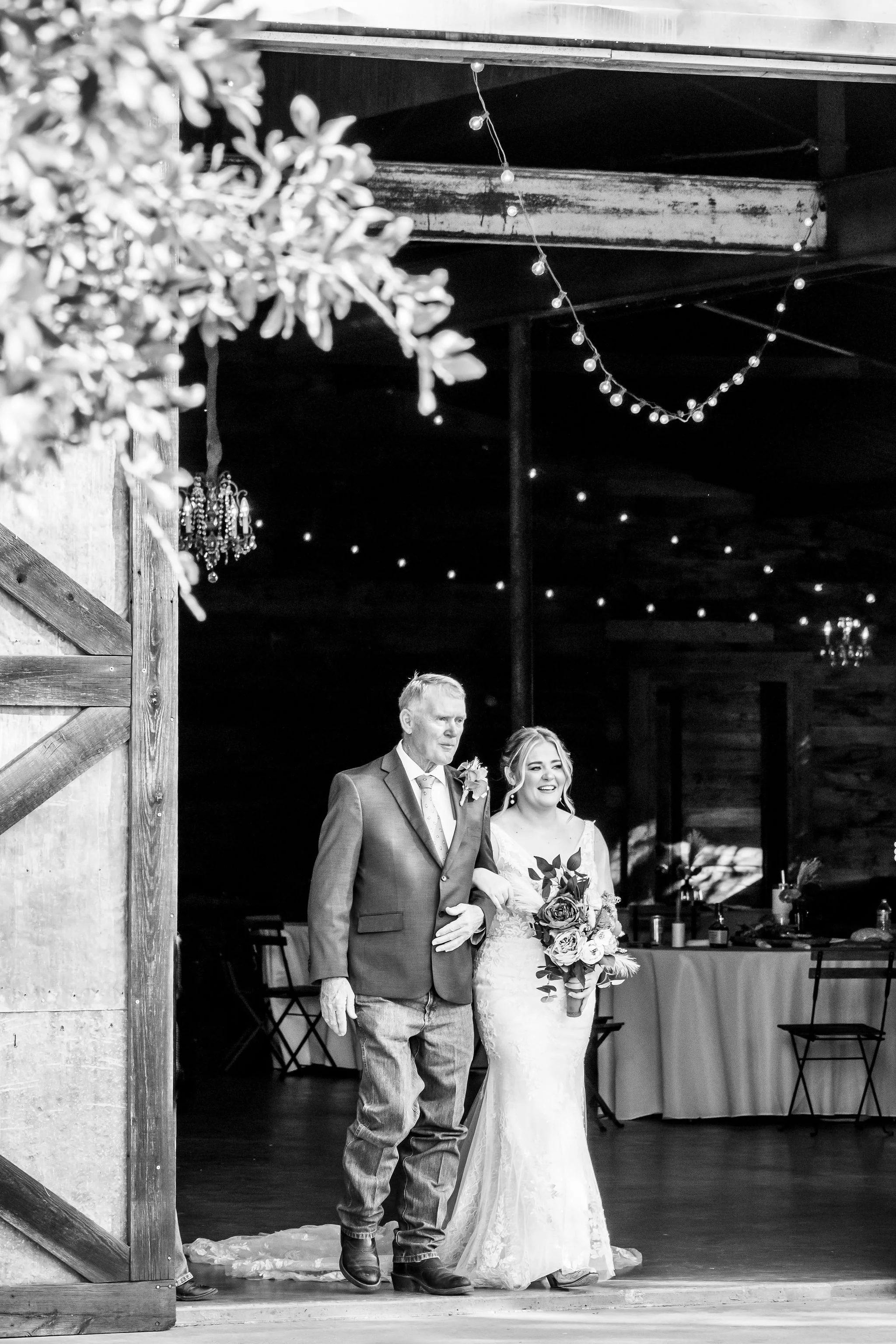The Enduring Romance of Black & White: A Glimpse into a Recent Wedding ...