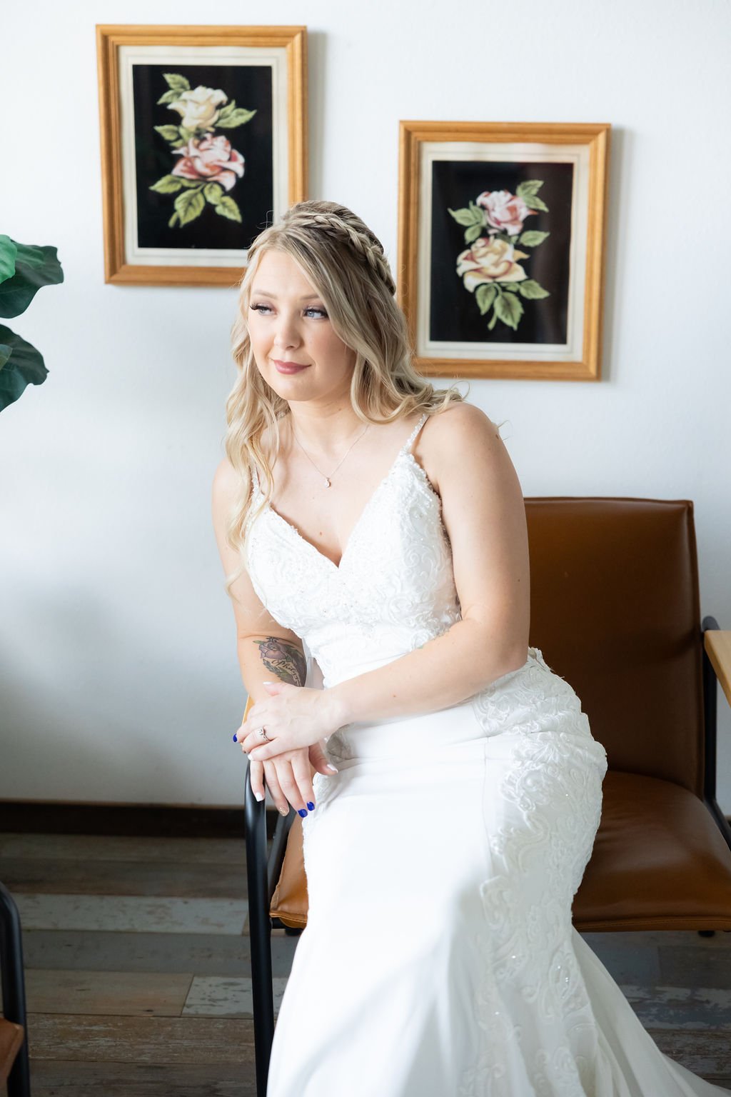 Tia’s Western Wedding Bridals at Sparrow Creek Ranch - Wedding Venue ...