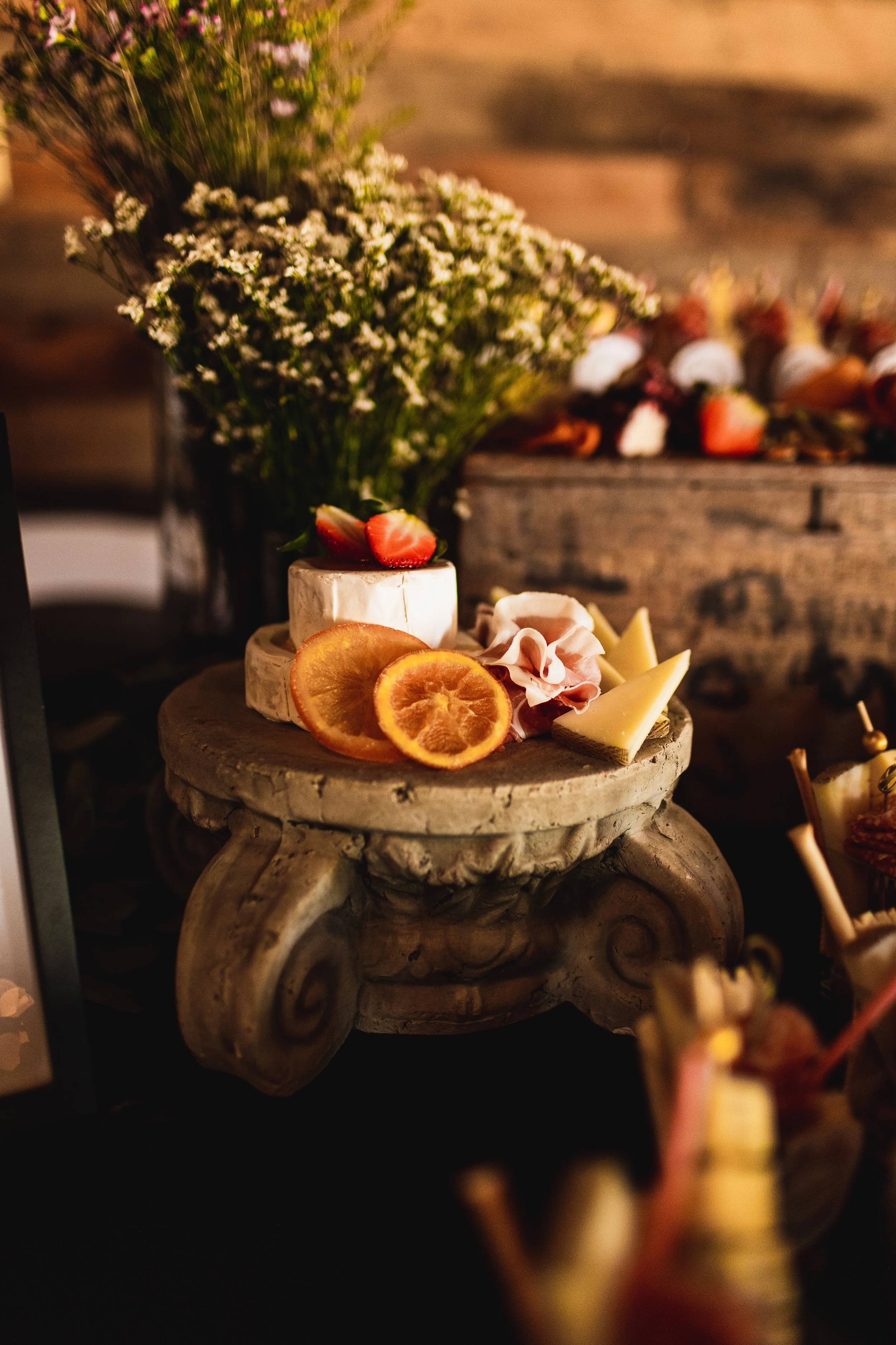 Key Elements of a Charming Cocktail-Style Reception | The Barn at ...