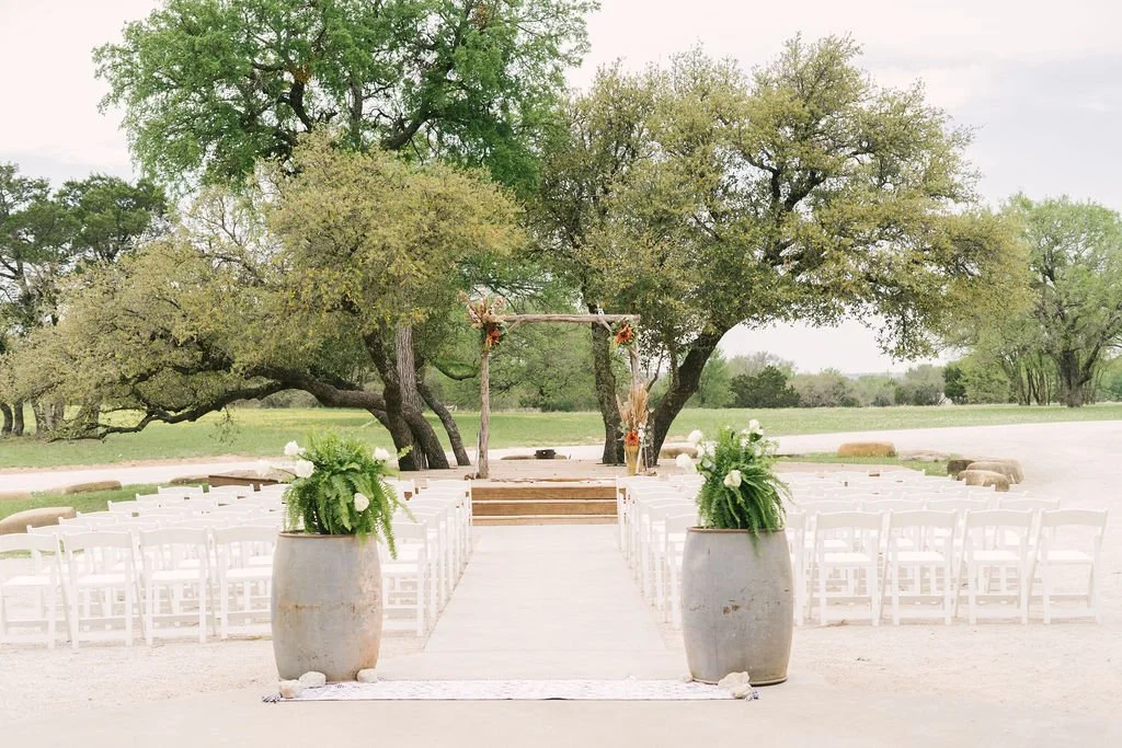 Weekday Wedding for the busy Rodeo Family: Charley + Cason April Ranch ...