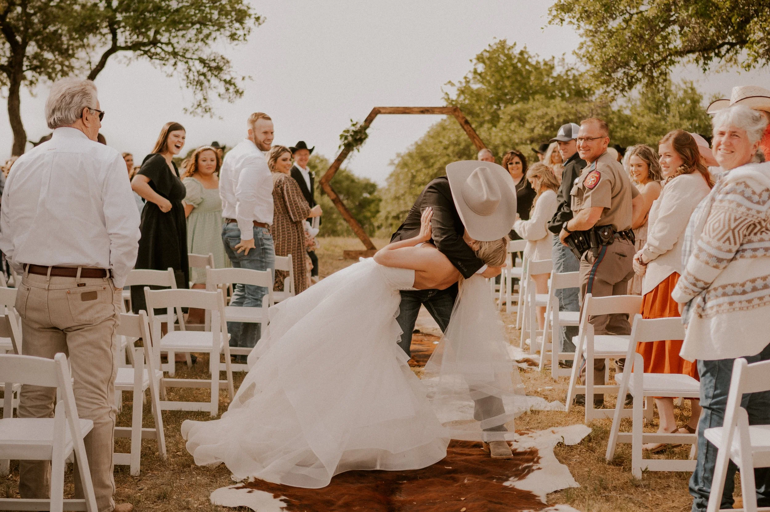 Texas ranch wedding 60 photos - Astyledwedding.com