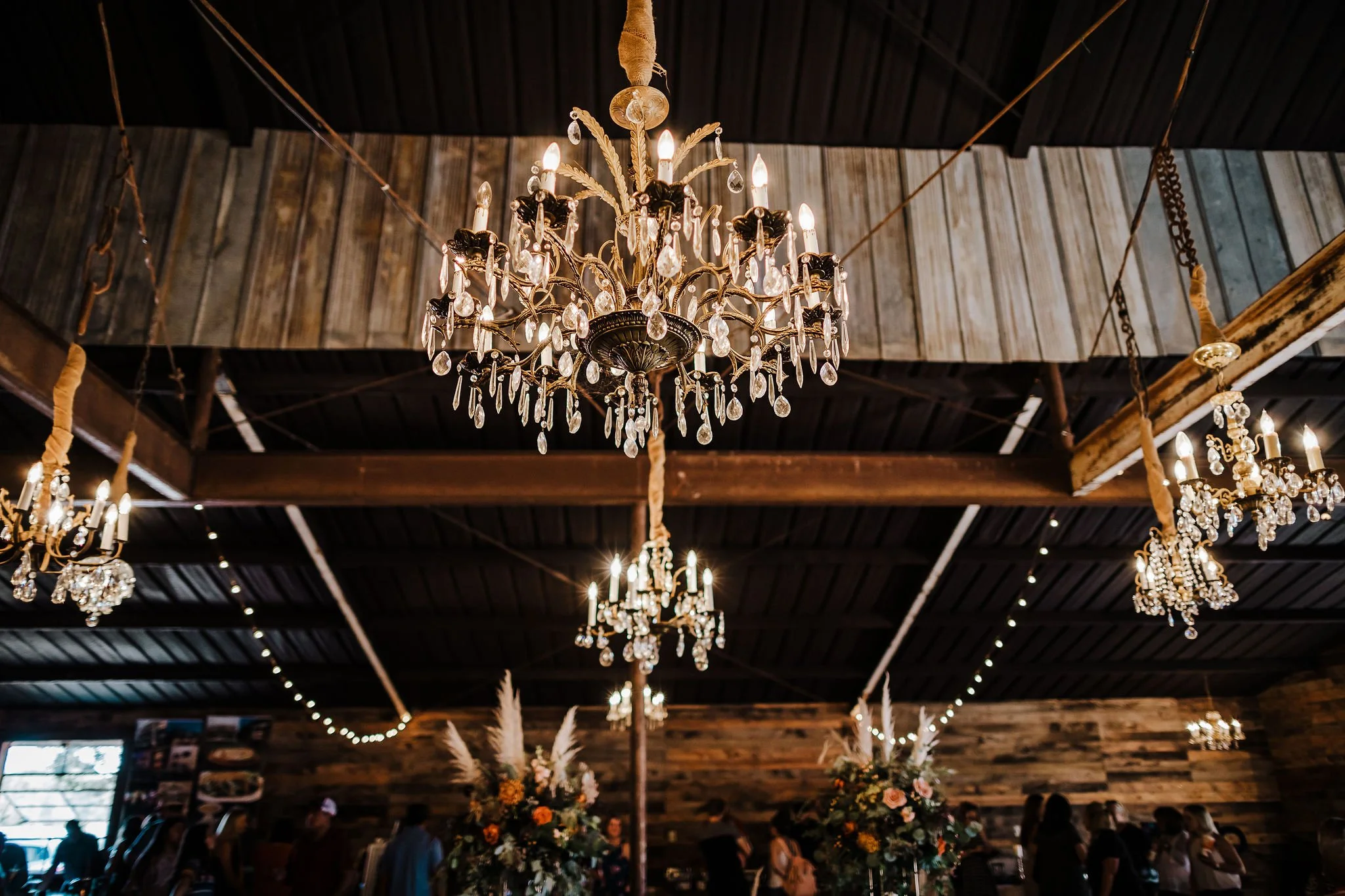 Key Elements of a Charming Cocktail-Style Reception | The Barn at ...