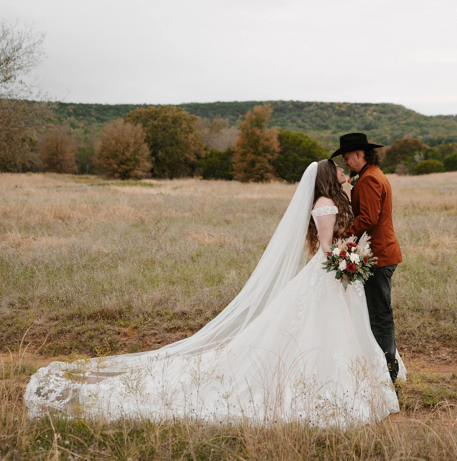Three Pillars to Sparrow Creek Ranch’s Character and Couples Wedding ...
