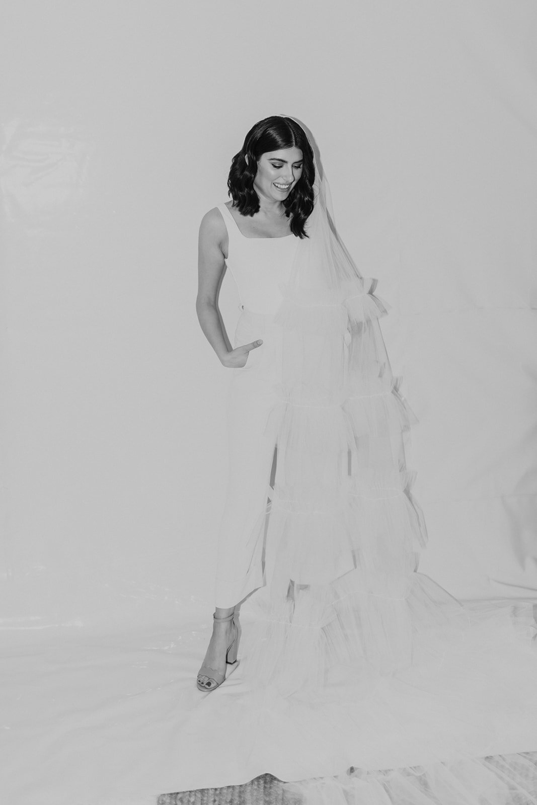 ABOUT - SIMONE MARTIN | LUXURY BRIDAL ACCESSORIES | VANCOUVER & KELOWNA