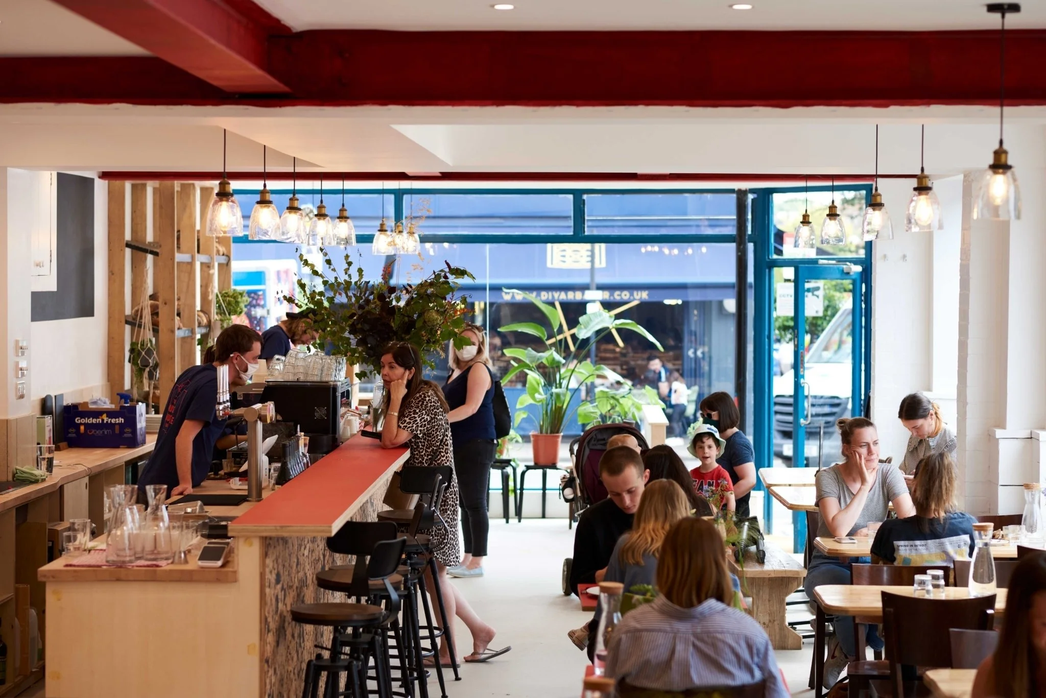 Harringay Cafe — The Dusty Knuckle