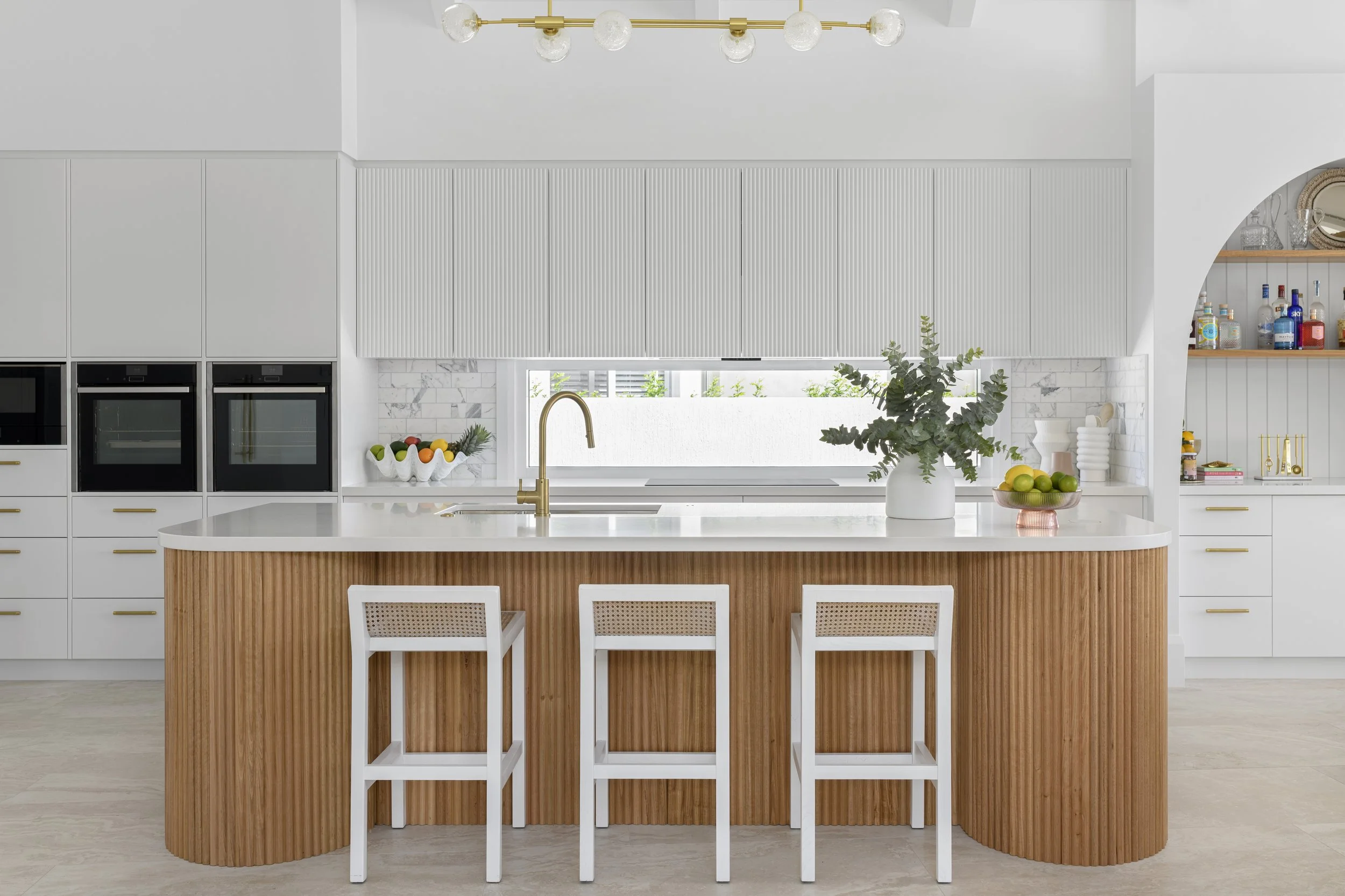 Husband and Wife team, builder and designer, Ryan and Lauren Pearse ...