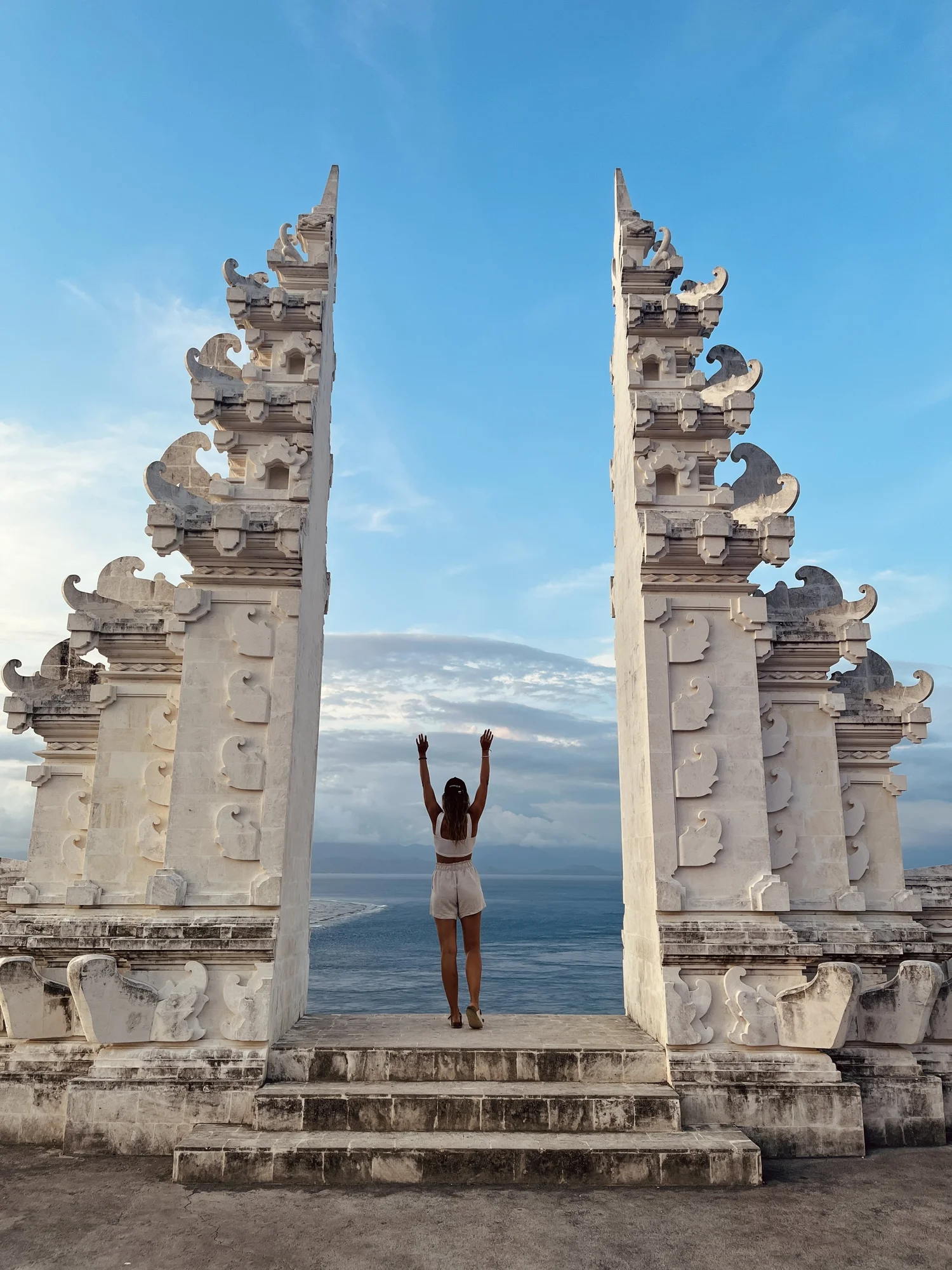 MY FAVORITE BEACH & VEGAN FOOD SPOTS IN NUSA PENIDA — MAGDA MAG DAS