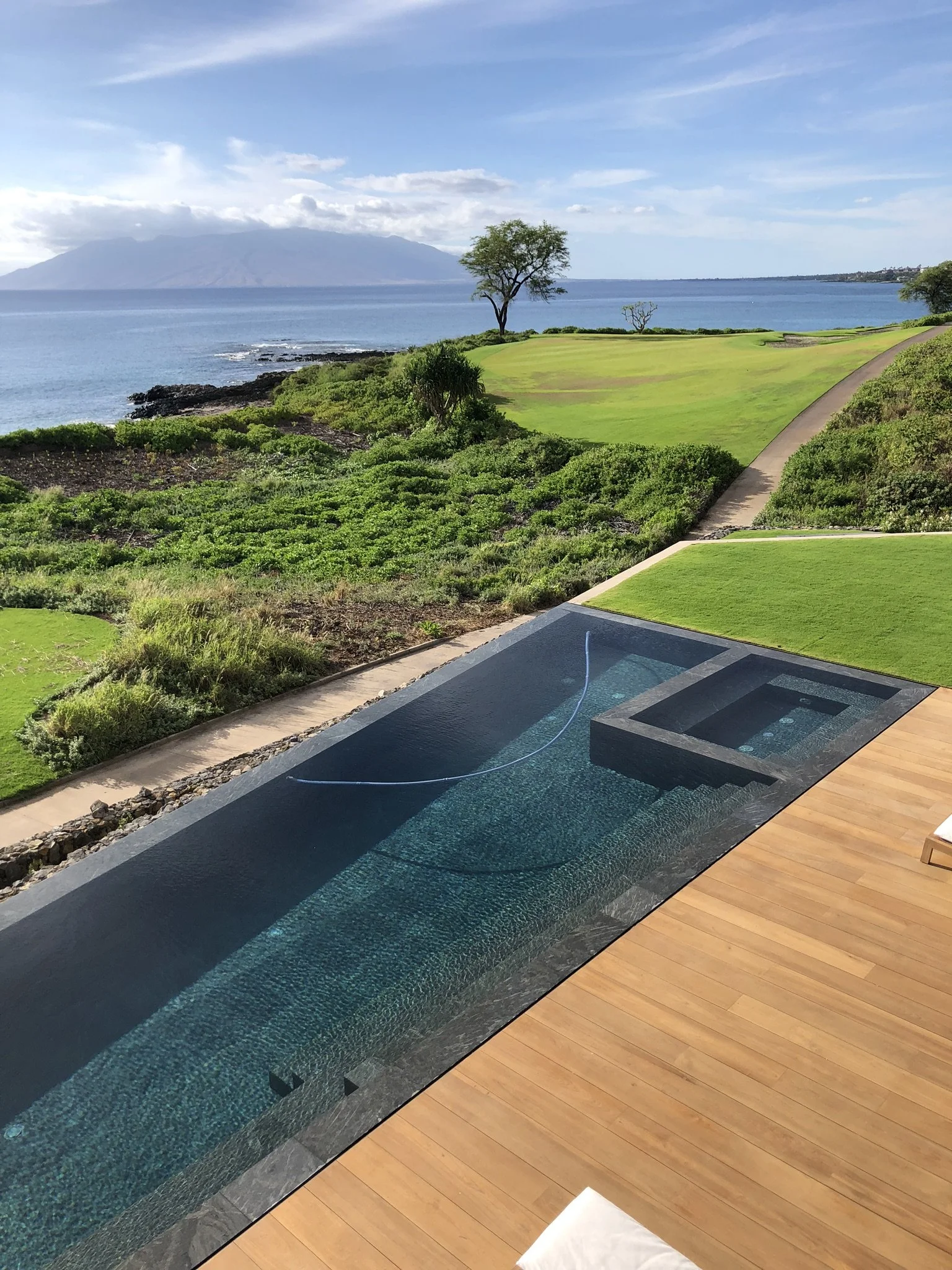 Maui Pool — Cooritalia