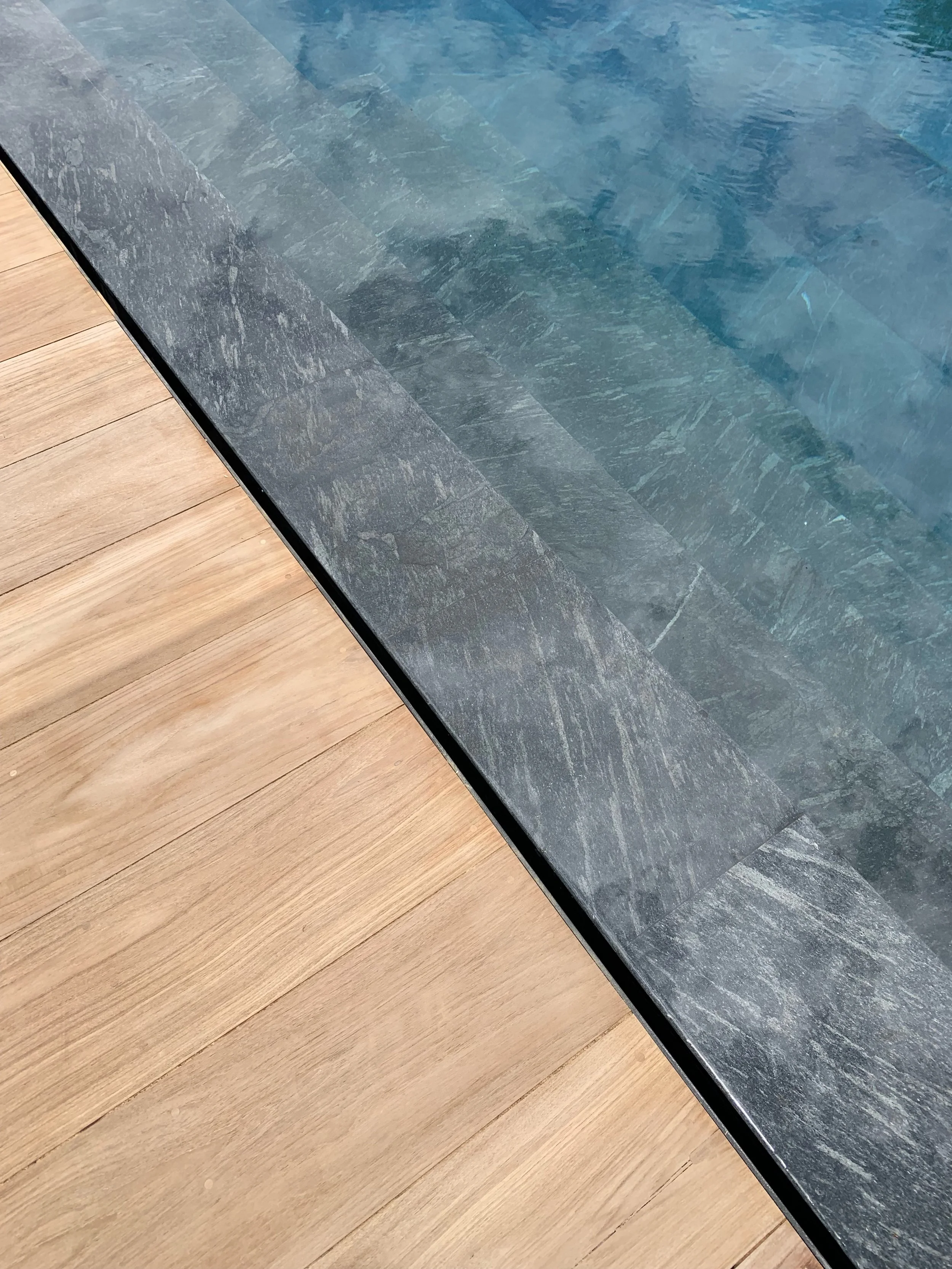 Maui Pool — Cooritalia
