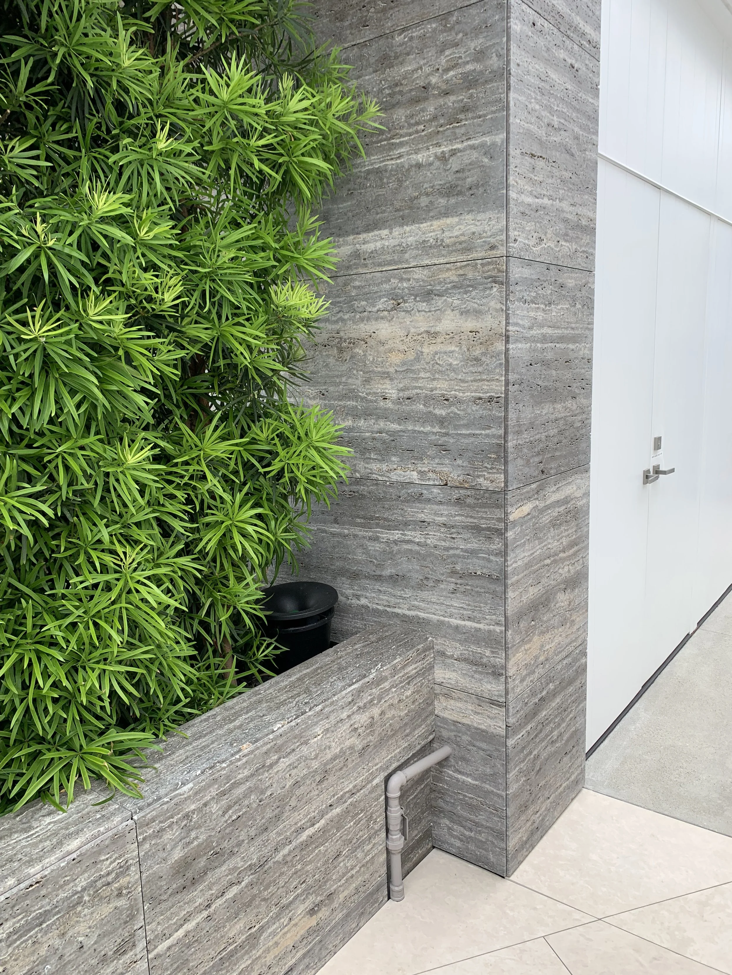 Titanium Travertine — Cooritalia